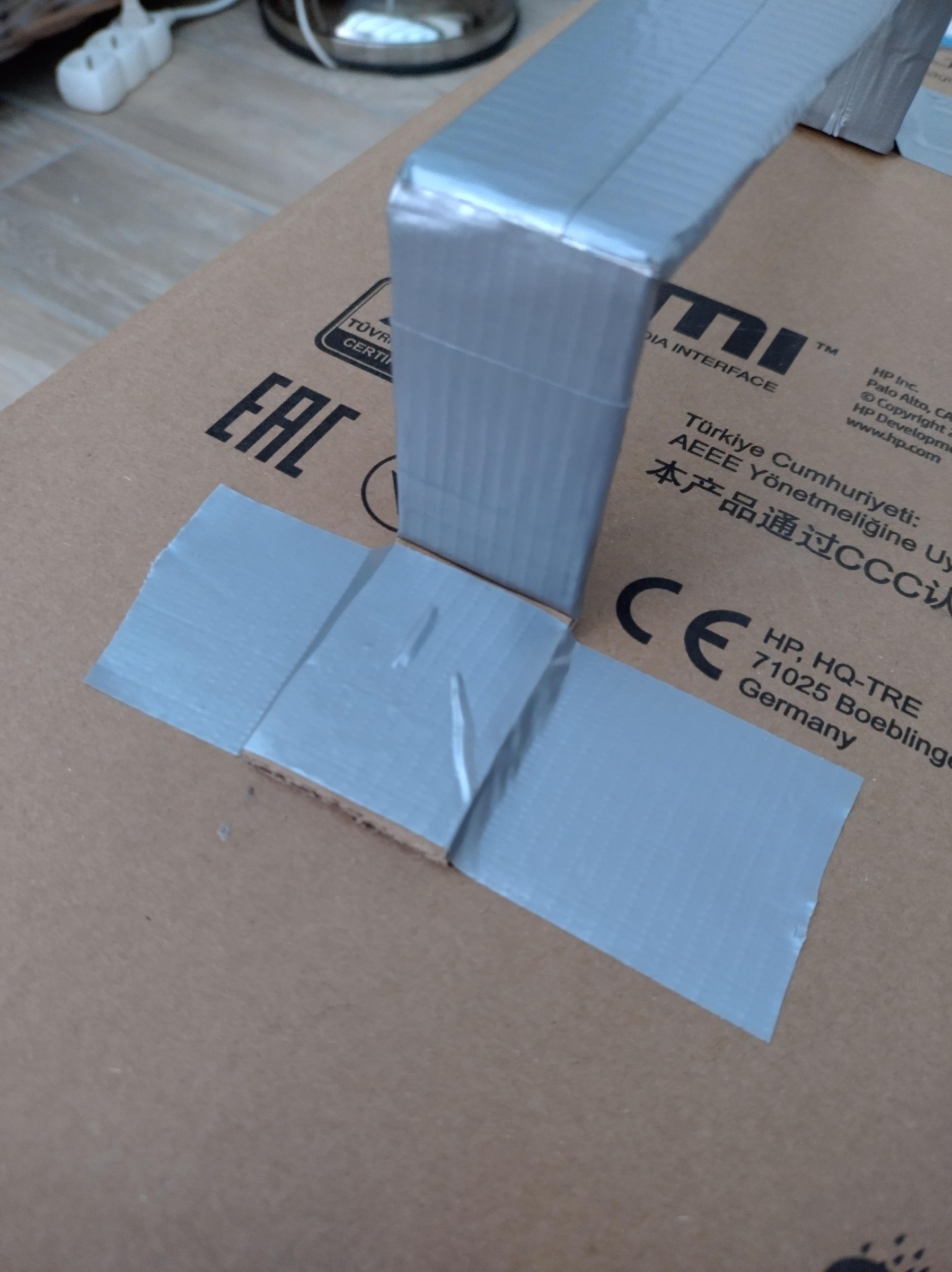 Cardboard Hip-Hop Boombox : 5 Steps (with Pictures) - Instructables