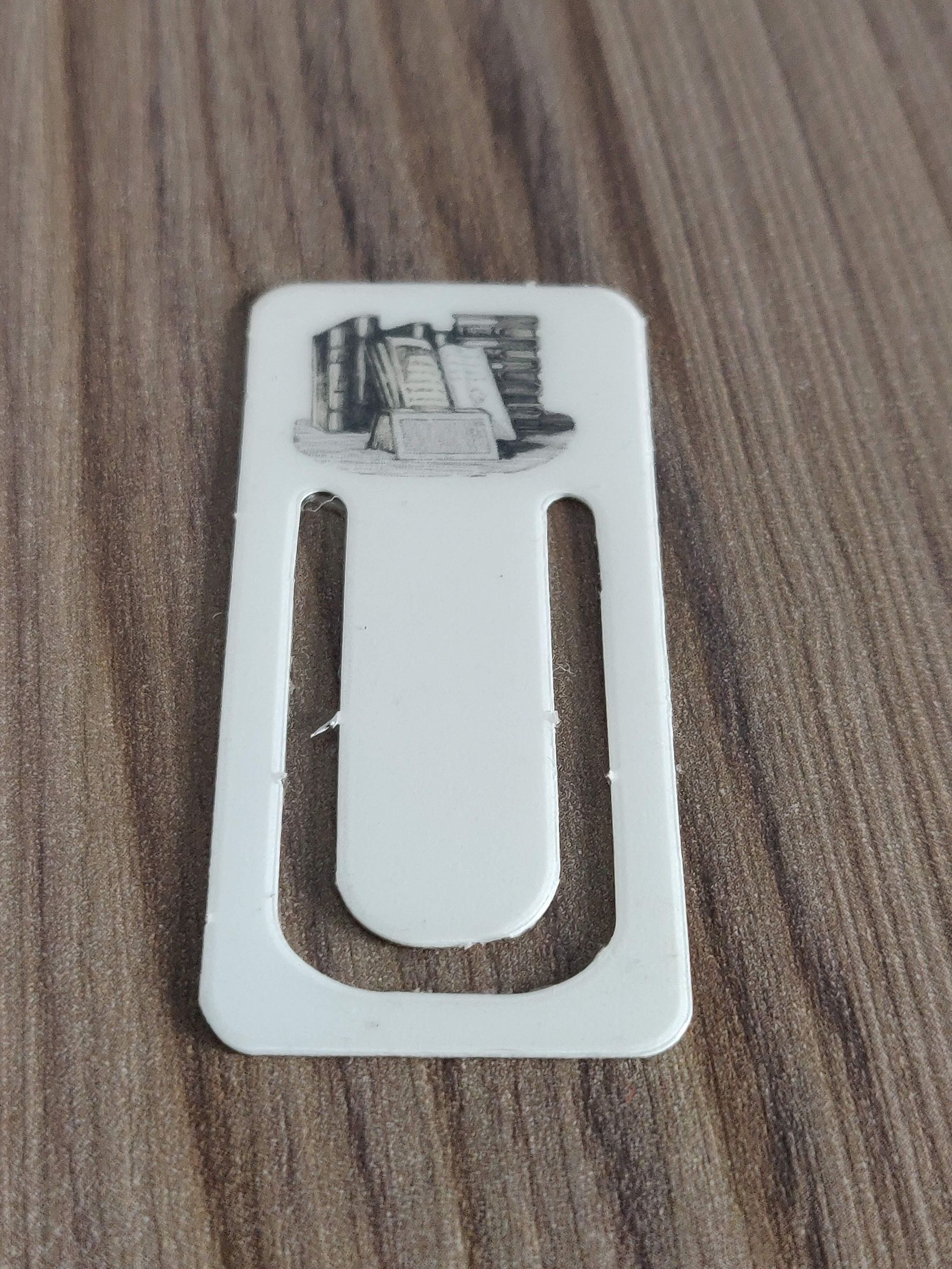 Upcyled Plastic Bookmarks : 6 Steps (with Pictures) - Instructables