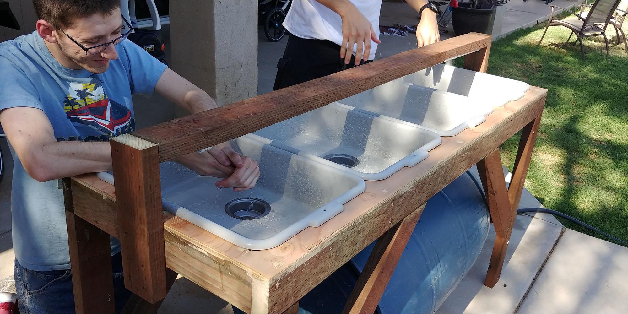 Outdoor Handwashing Station : 3 Steps (with Pictures) - Instructables