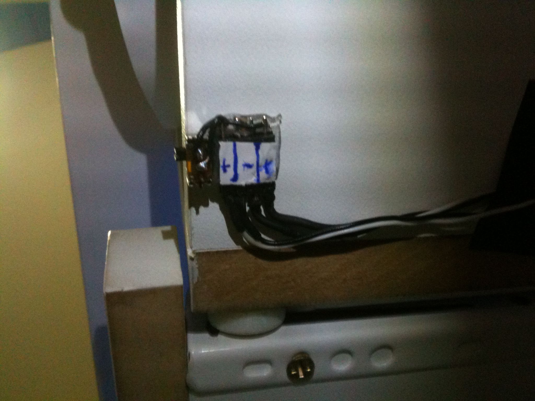 How to Make a Keyboard Night Light : 7 Steps - Instructables