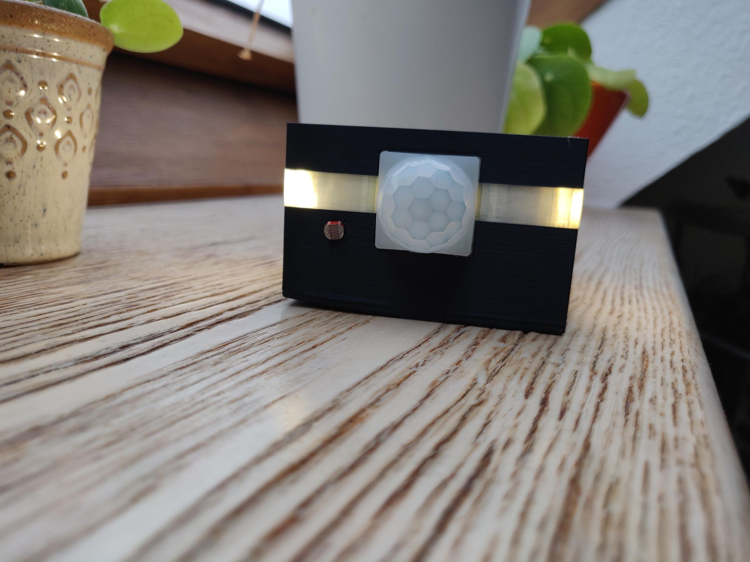 Night Light Motion & Darkness Sensing - No Micro : 7 Steps (with ...