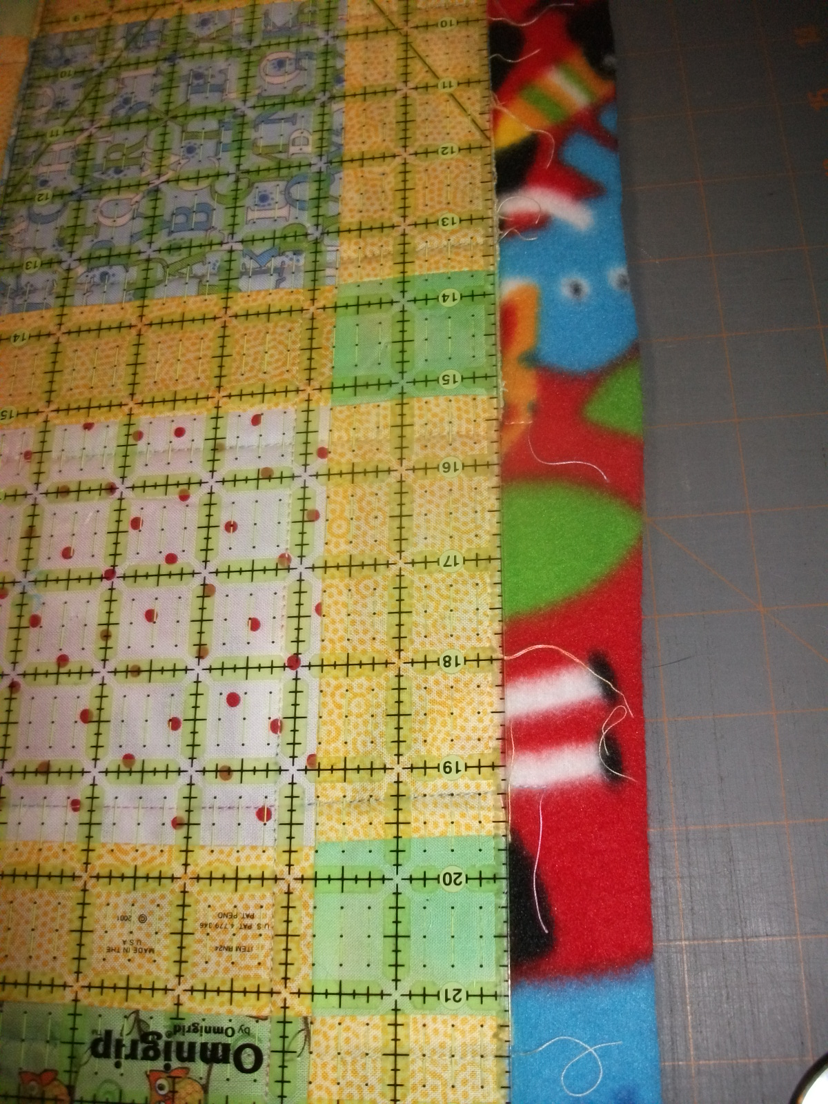 Charm Pack Baby Quilt : 12 Steps (with Pictures) - Instructables