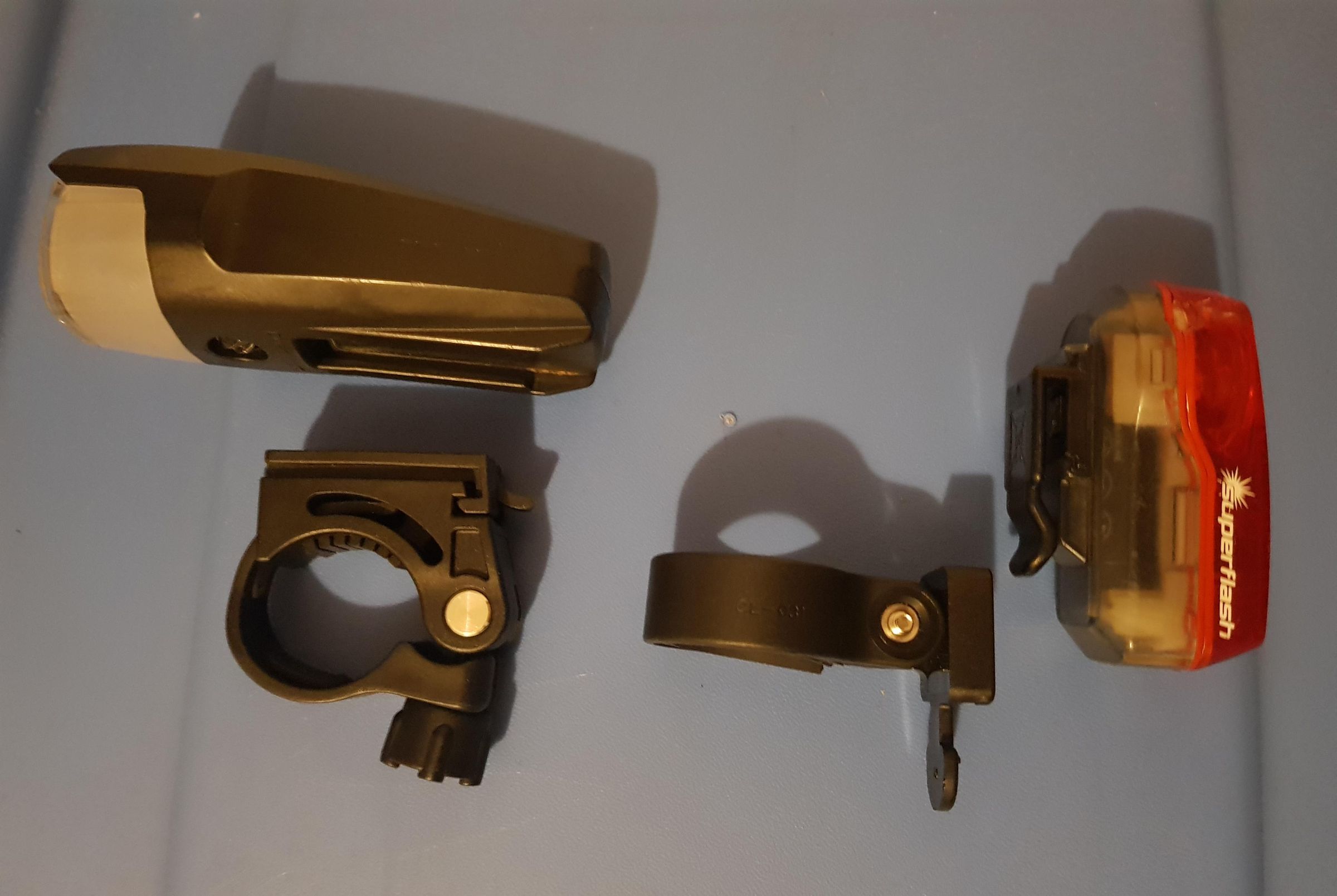 Super Cheap DIY Stem Mount for a Smart Bike Light : 4 Steps (with ...