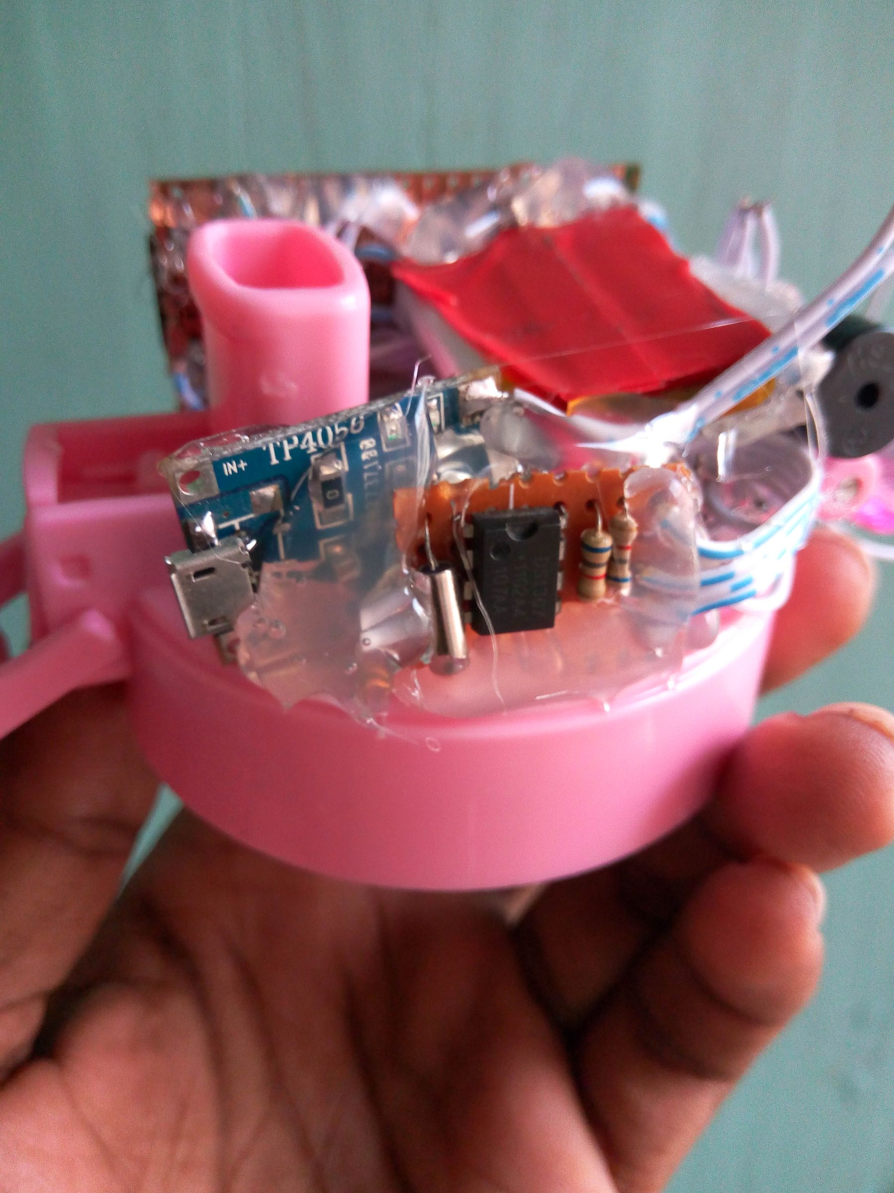 Arduino Powered Water Bottle : 13 Steps (with Pictures) - Instructables