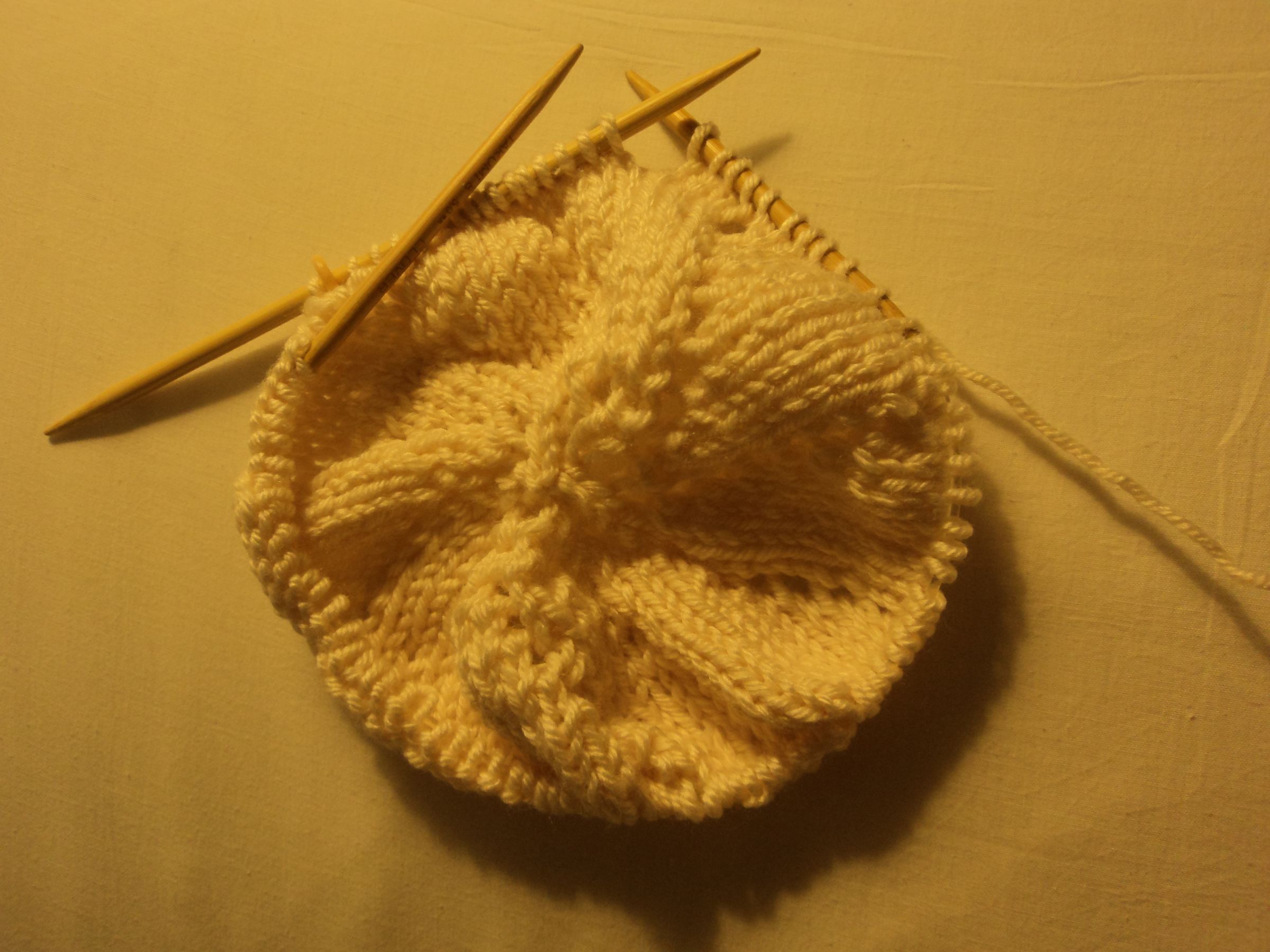 Circular Blanket Knitted in the Round : 5 Steps (with Pictures ...