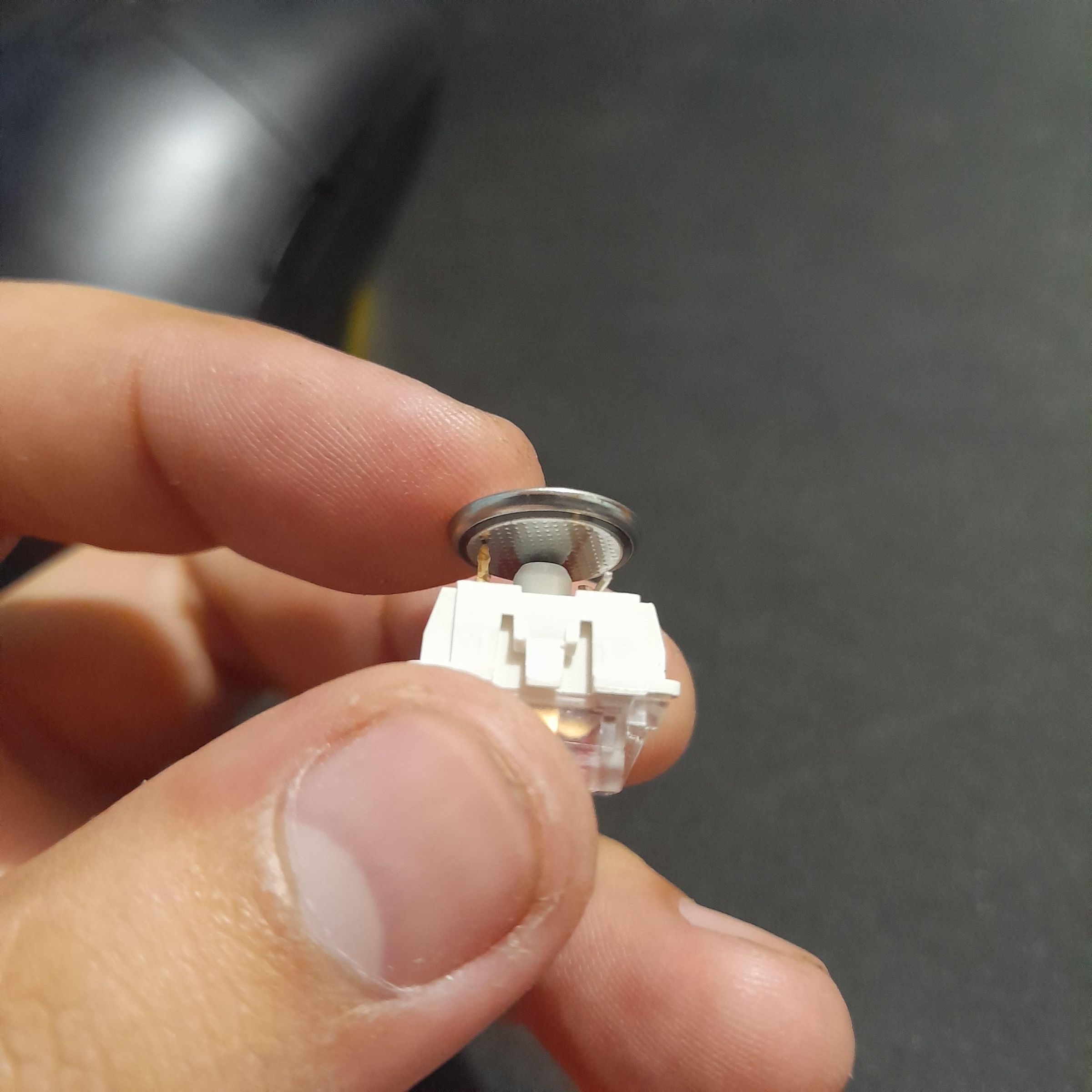 Keyboard Switch Keychain : 7 Steps - Instructables