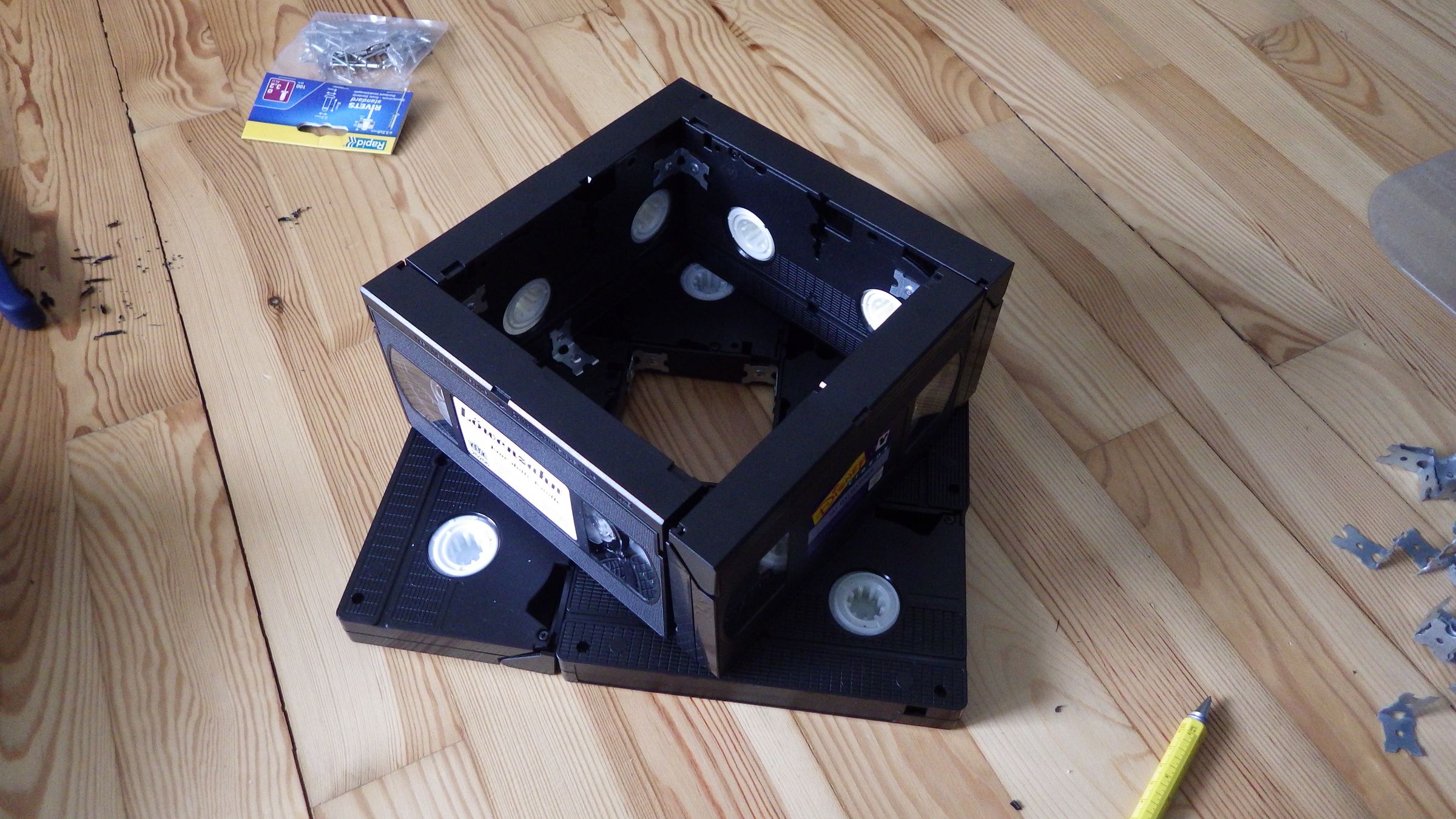 VHS Couch Table Legs : 10 Steps (with Pictures) - Instructables