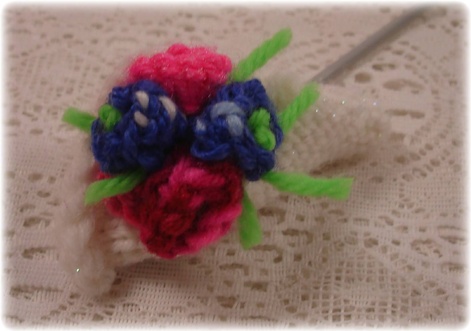 Knit a Tiny Flower Pin Bouquet for Mothers' Day : 9 Steps (with ...