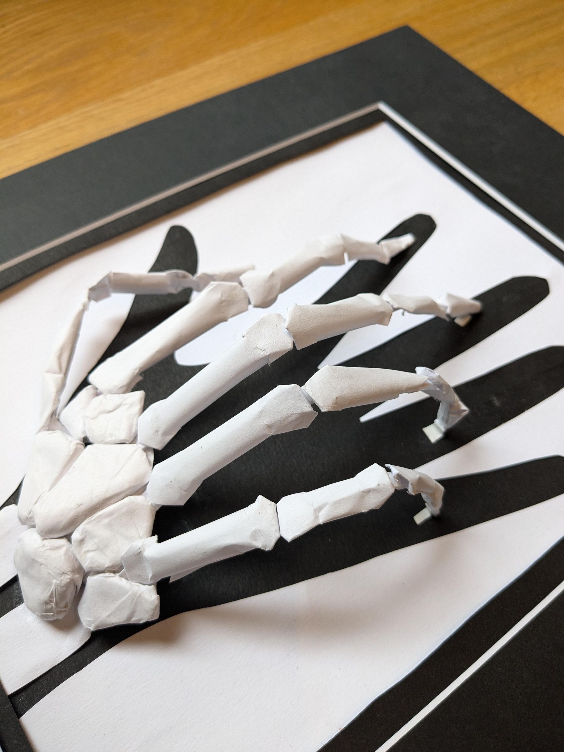 Paper Skeleton Hand : 15 Steps (with Pictures) - Instructables