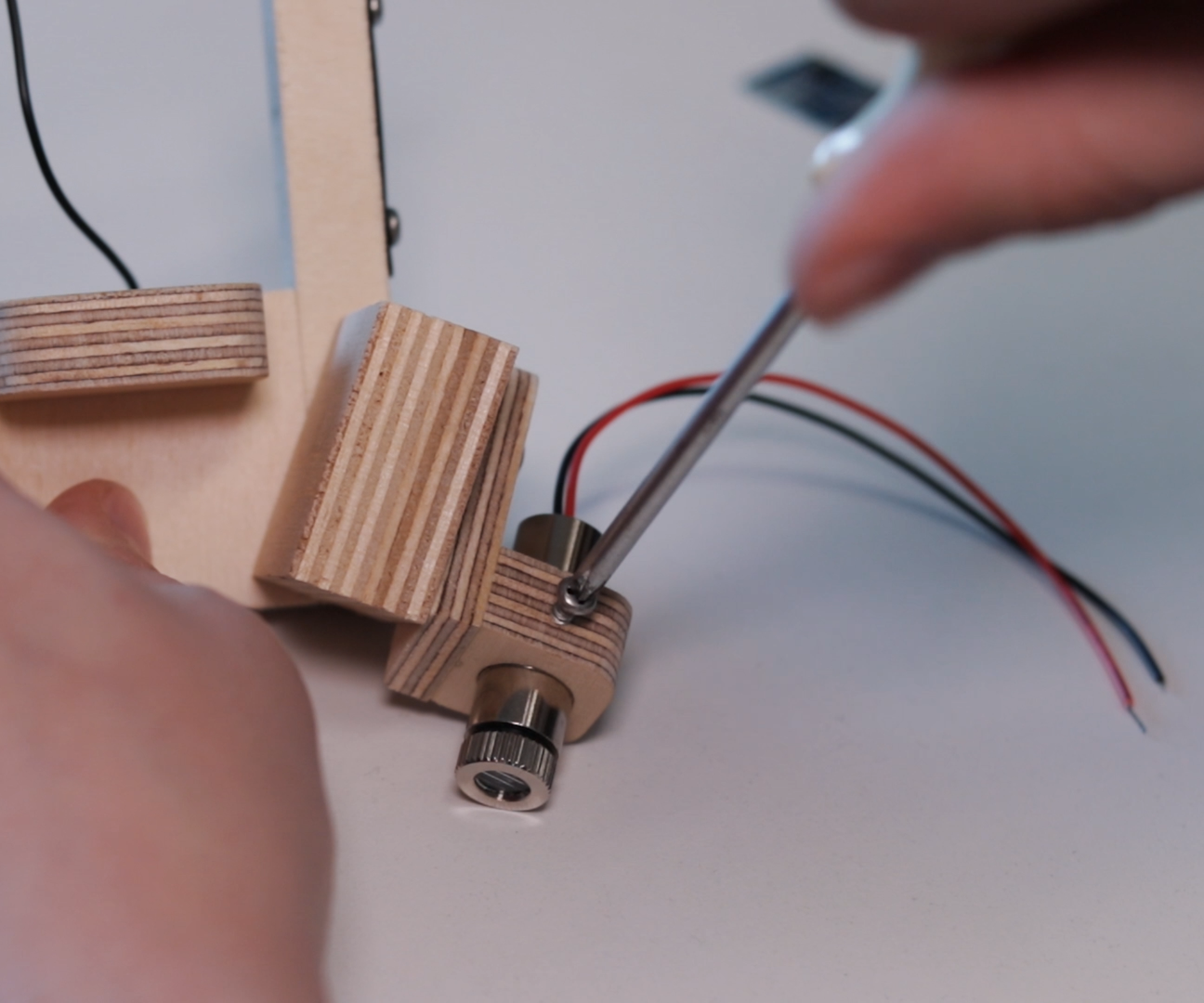 Drill Press Dust Collector & Laser Guide : 22 Steps (with Pictures ...