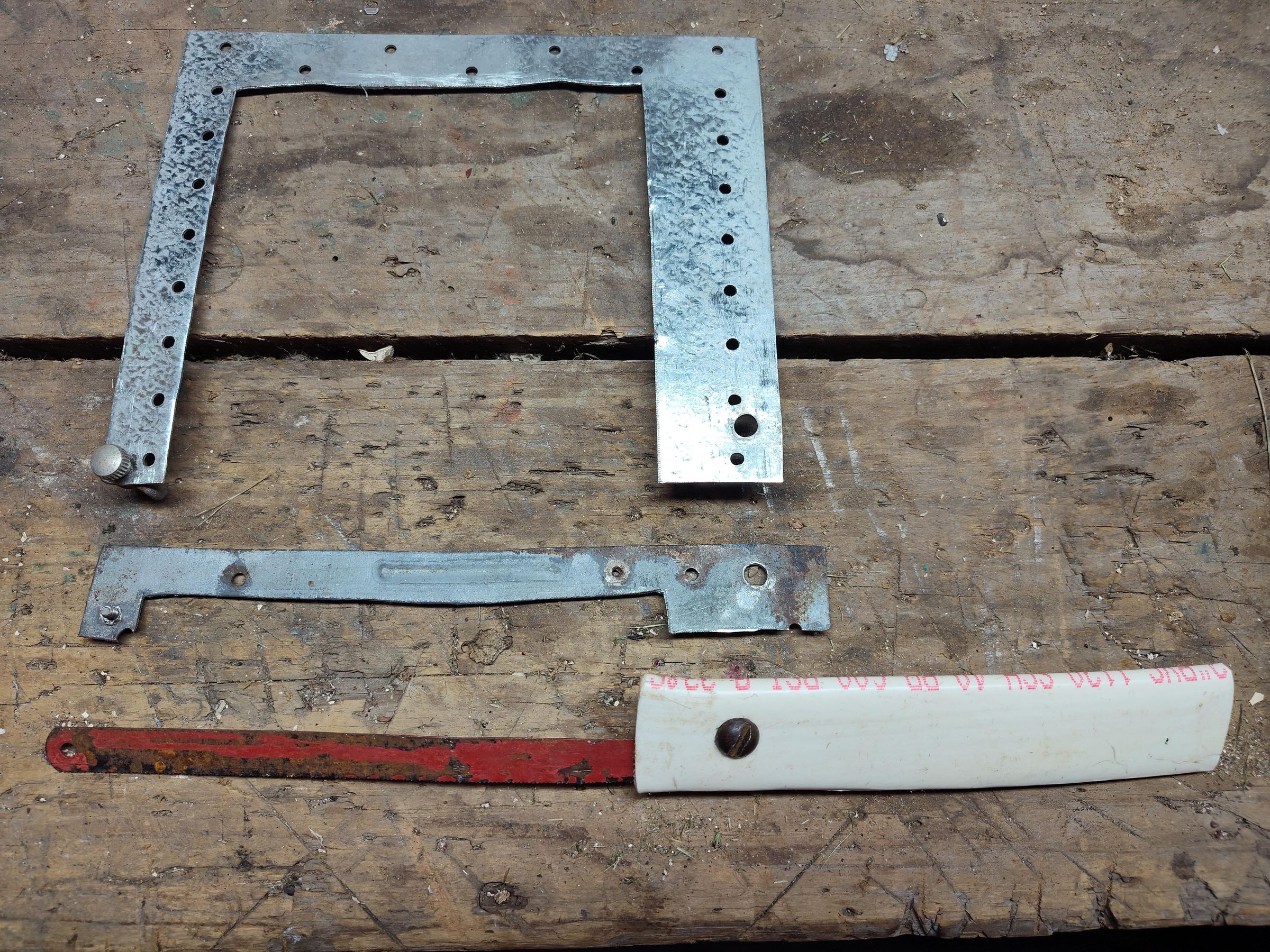 Mini Hacksaw With Removable Frames : 5 Steps (with Pictures ...