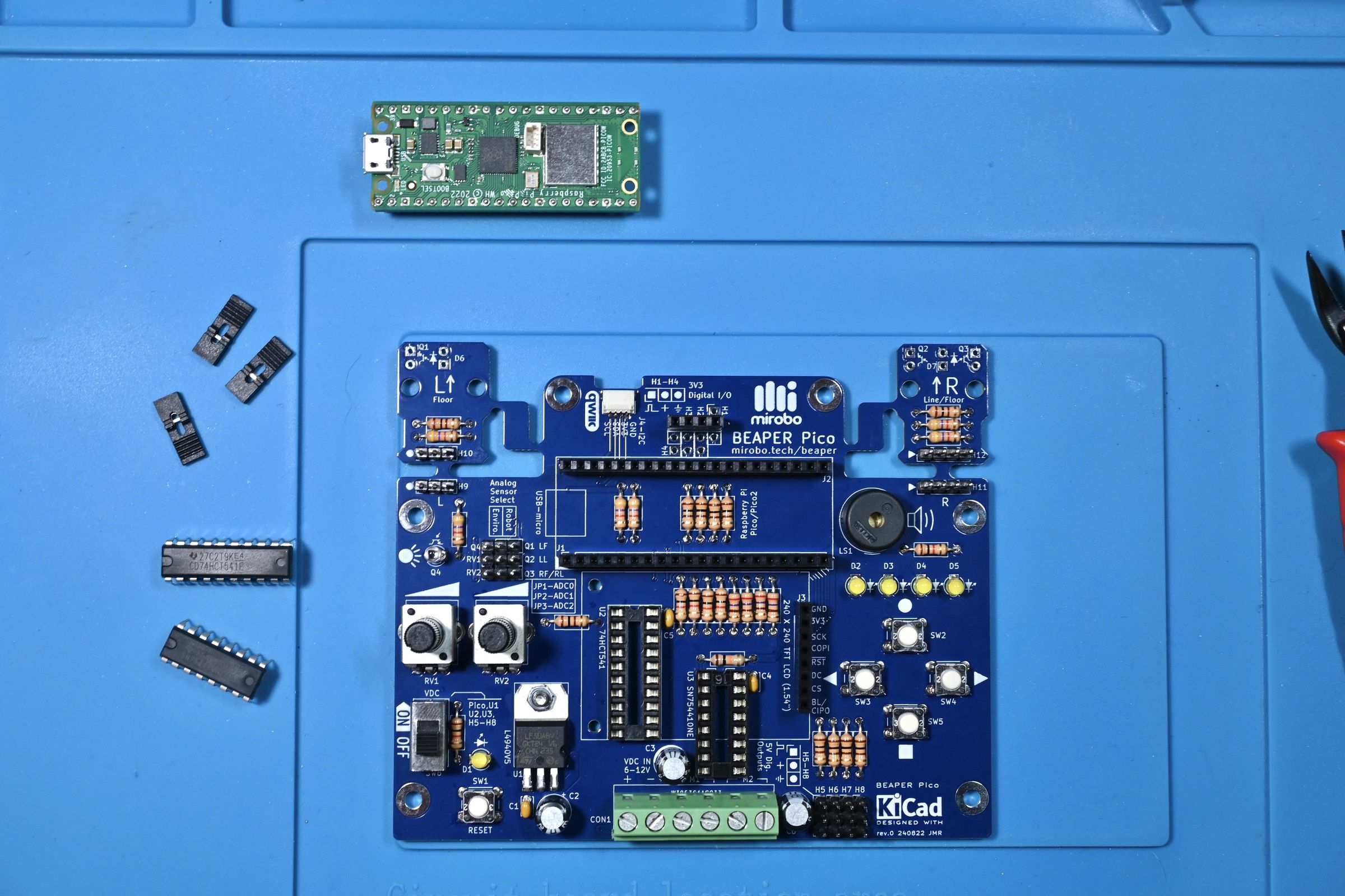 BEAPER Pico: the Beginner Electronics and Programming Educational Robot ...