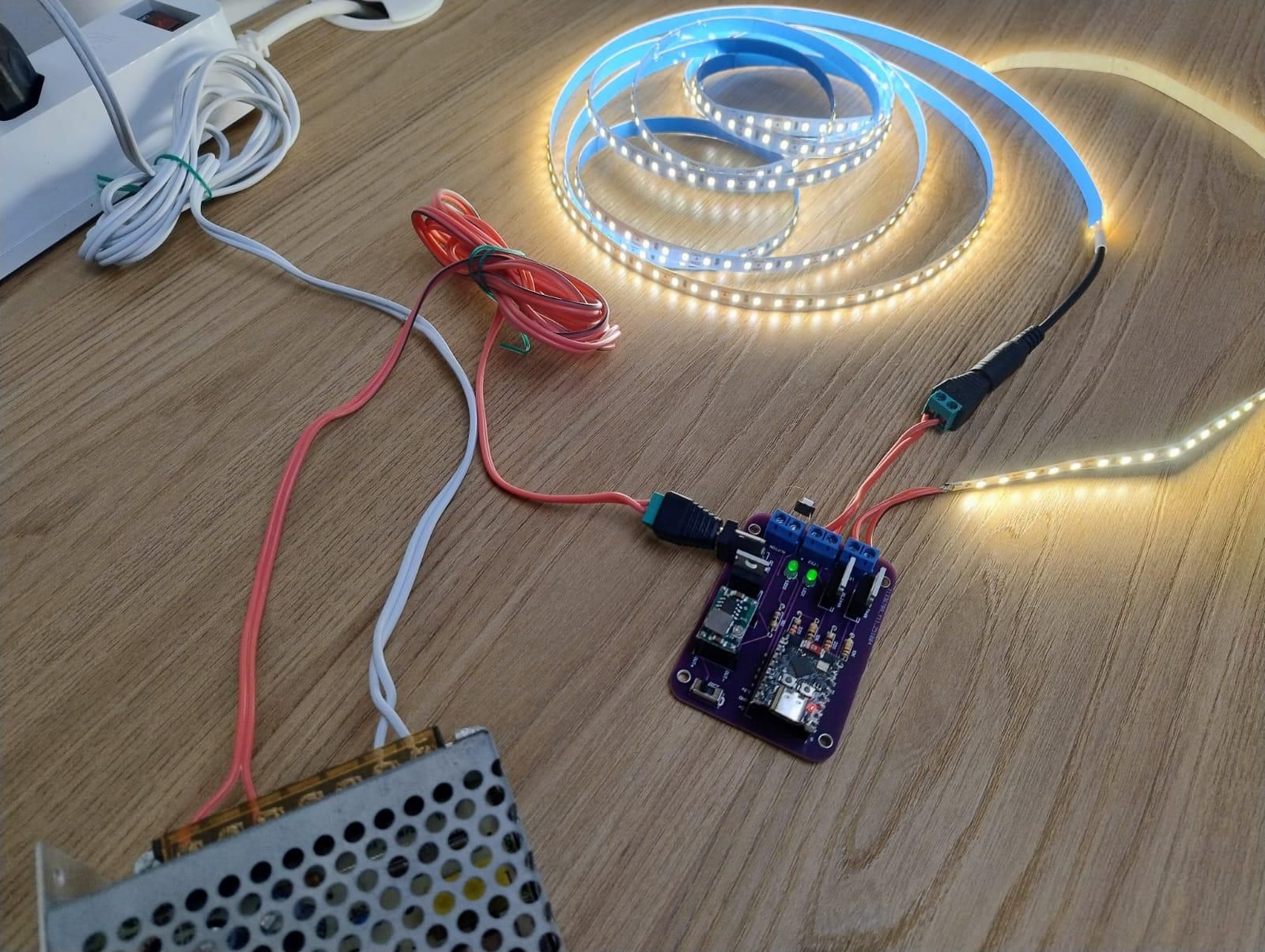 ESP32-C3 Dual LED Controller : 6 Steps - Instructables