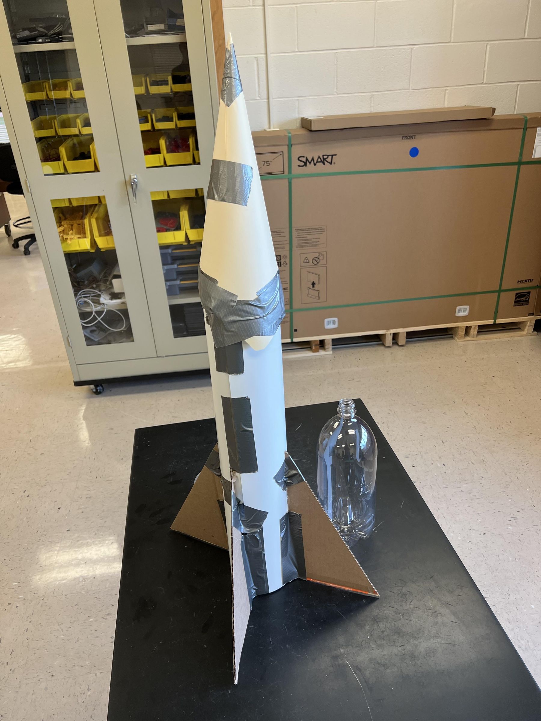 Water Bottle Rocket That Launches : 7 Steps - Instructables