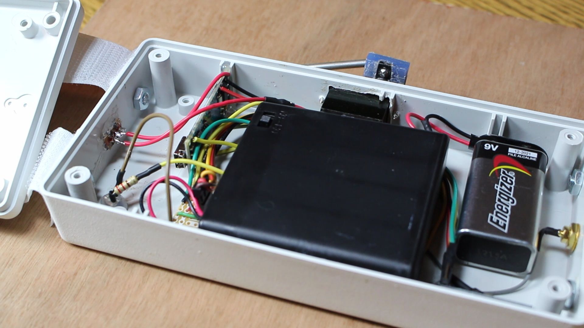 Long Range Dropping System for Drones With Arduino and HC-12 : 11 Steps ...