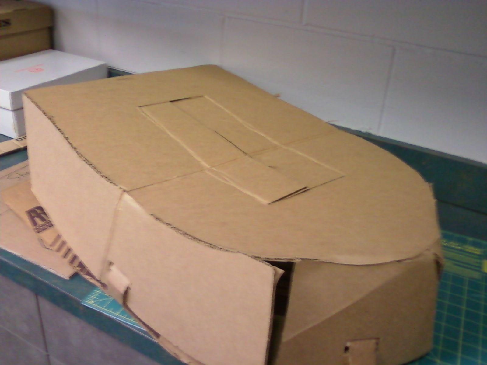 Slot Construction Cardboard Starfish : 4 Steps - Instructables