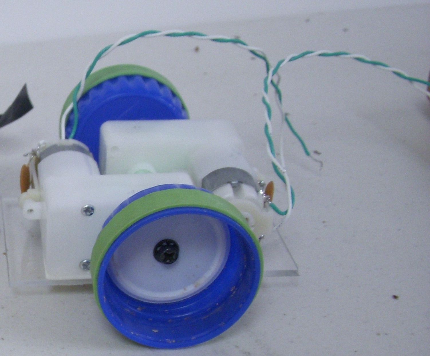 Picaxe MakerFaire Special Robot : 14 Steps (with Pictures) - Instructables