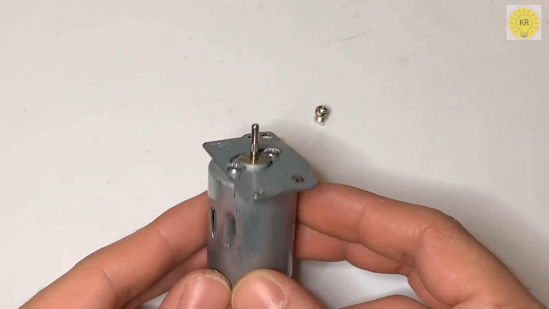 Propeller Led Pendulum Clock Instructables