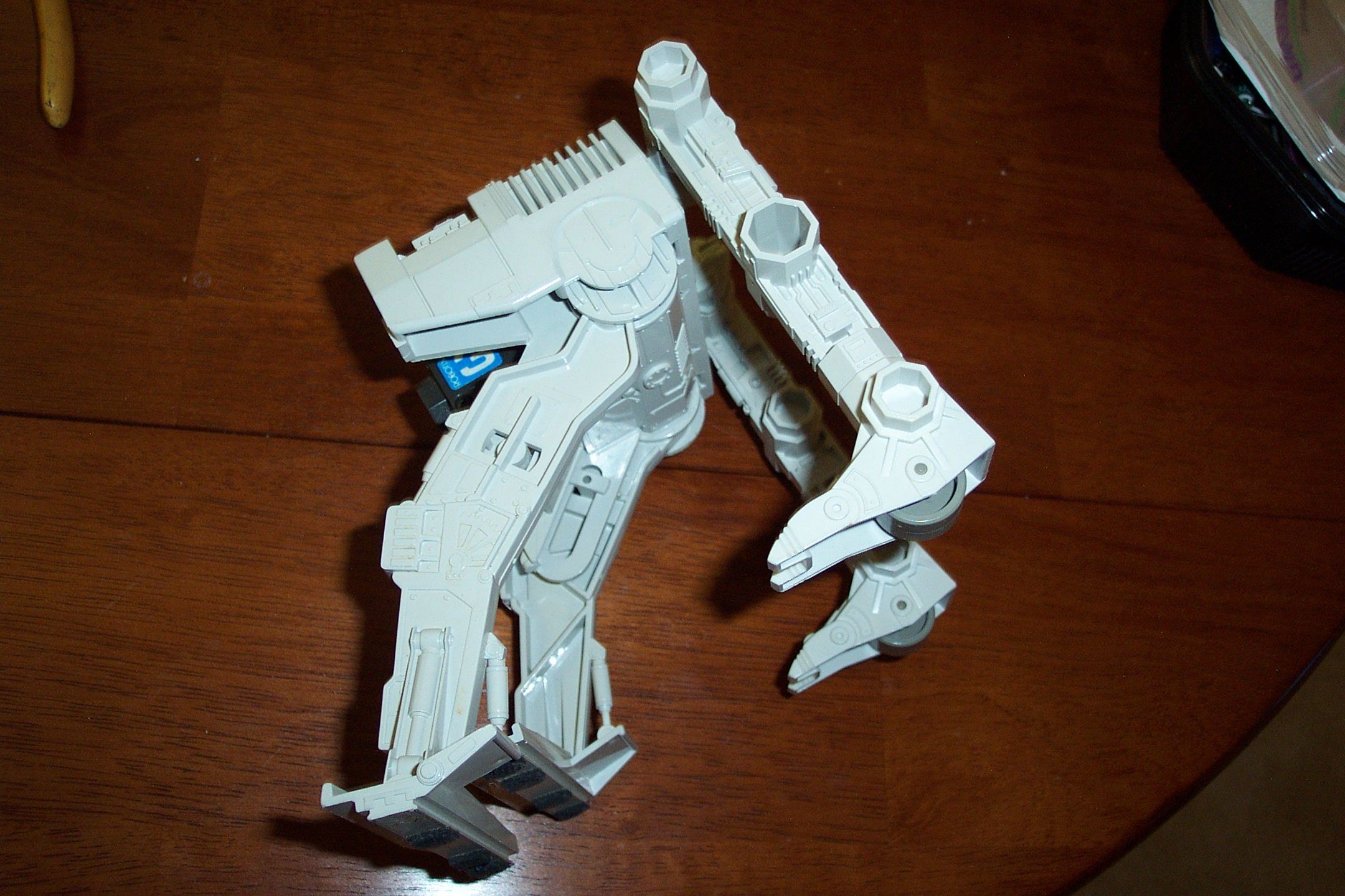 Build a Mini-Walking Bot : 10 Steps - Instructables