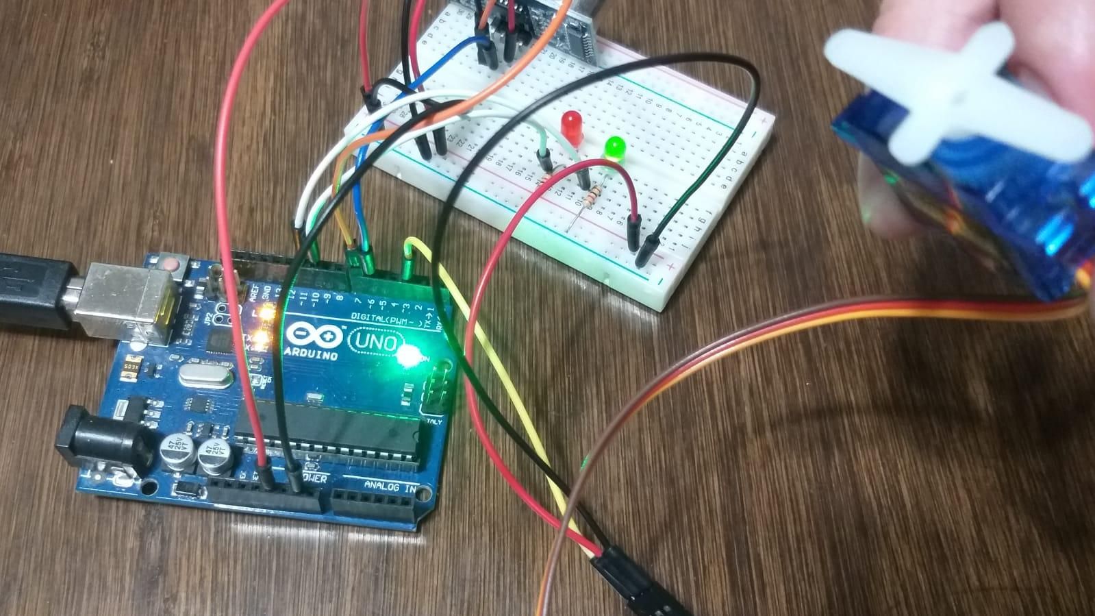 Dispensador De Gel Automático-Arduino : 7 Steps - Instructables