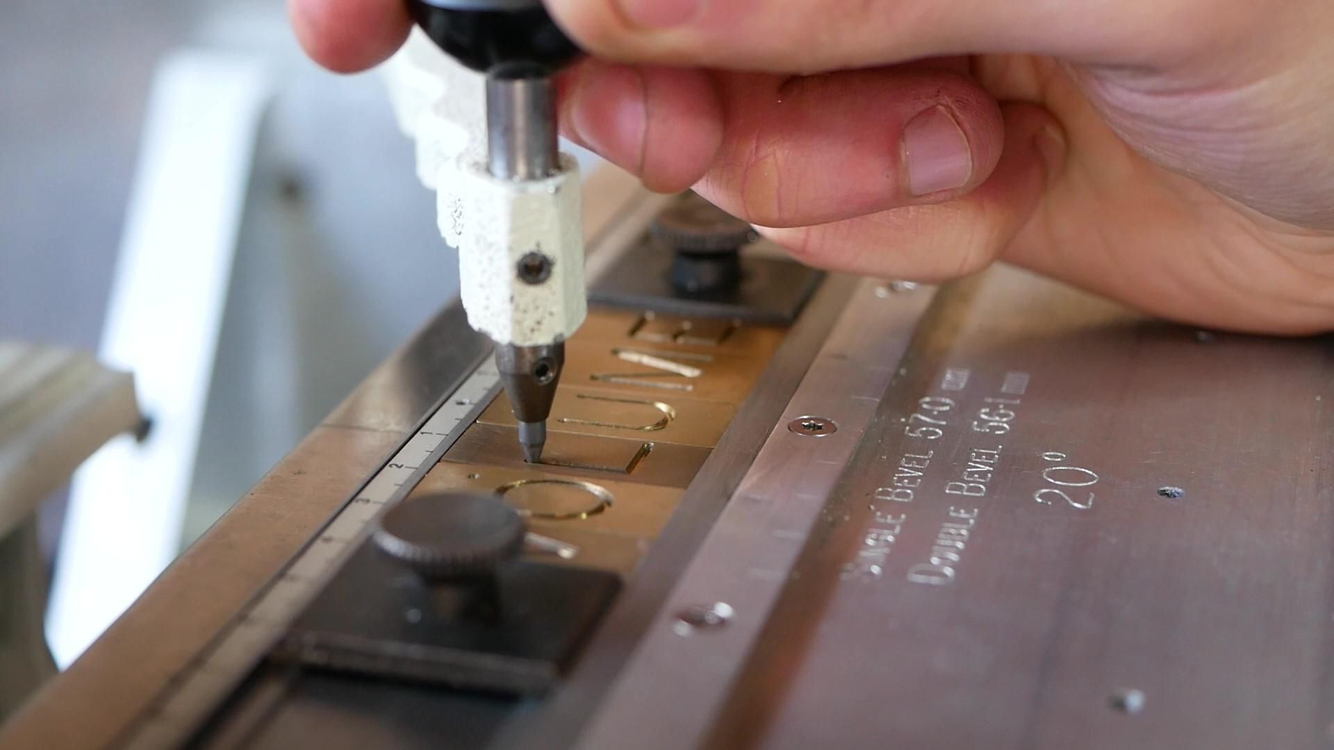 2 Ways to Make Custom Electric Guitar Knobs : 7 Steps (with Pictures) - Instructables