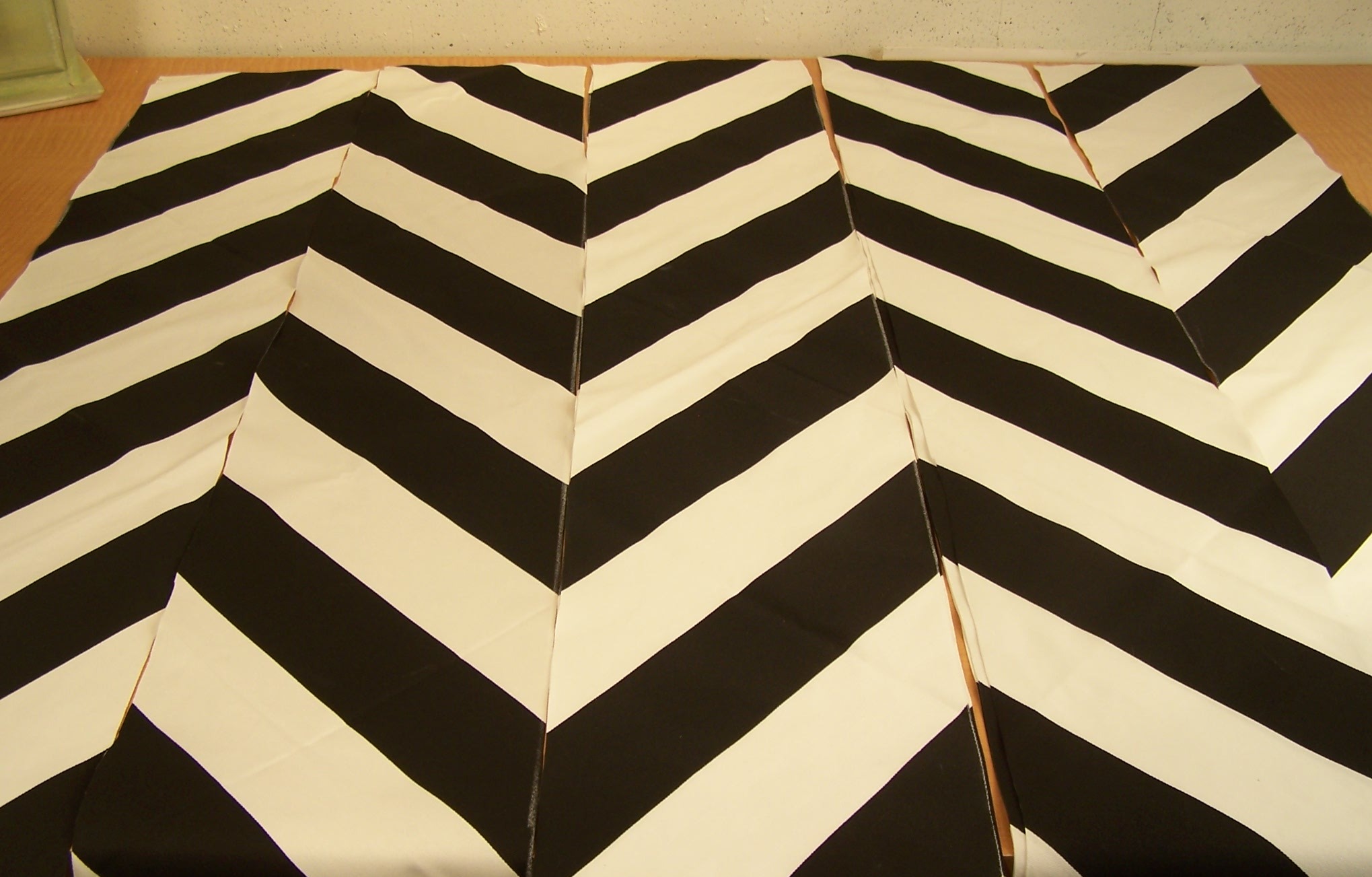 How-to Make Your Own Chevron Design Upholstery Fabric : 9 Steps (with ...