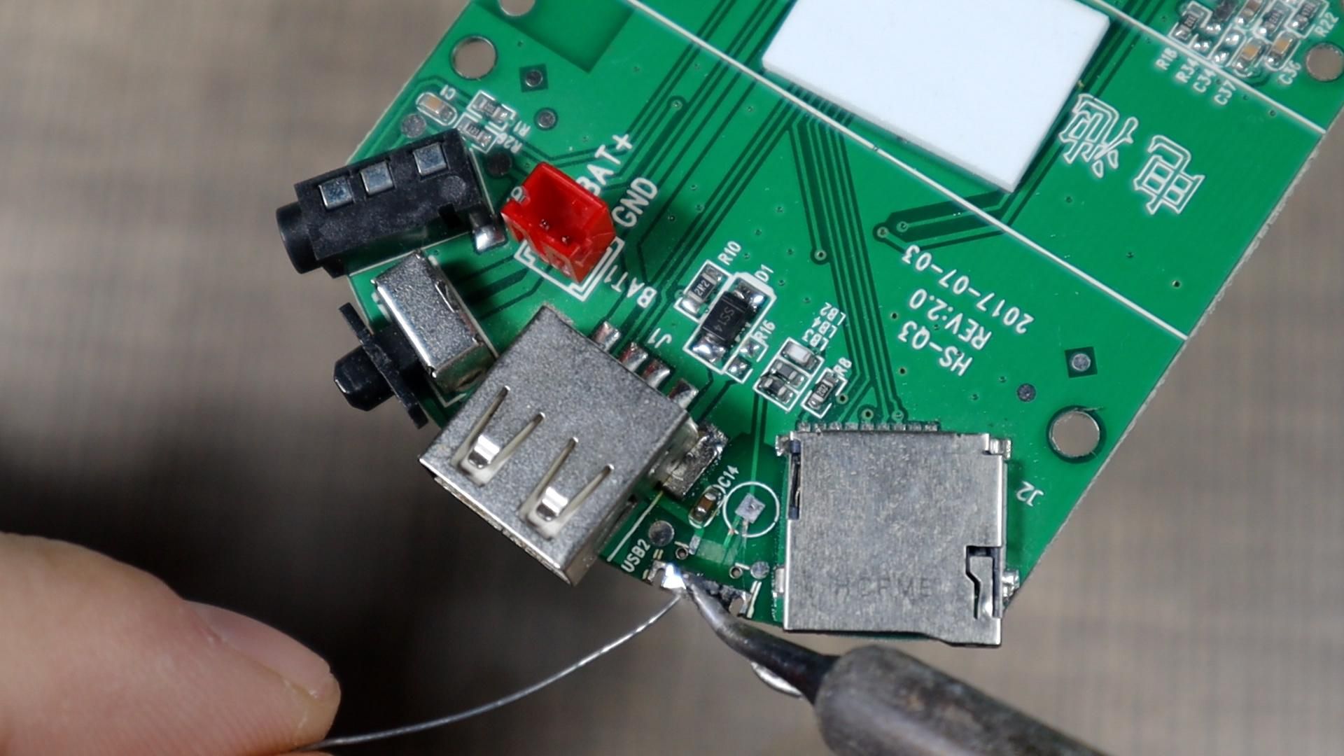 Bluetooth Speaker Repair : 5 Steps (with Pictures) - Instructables