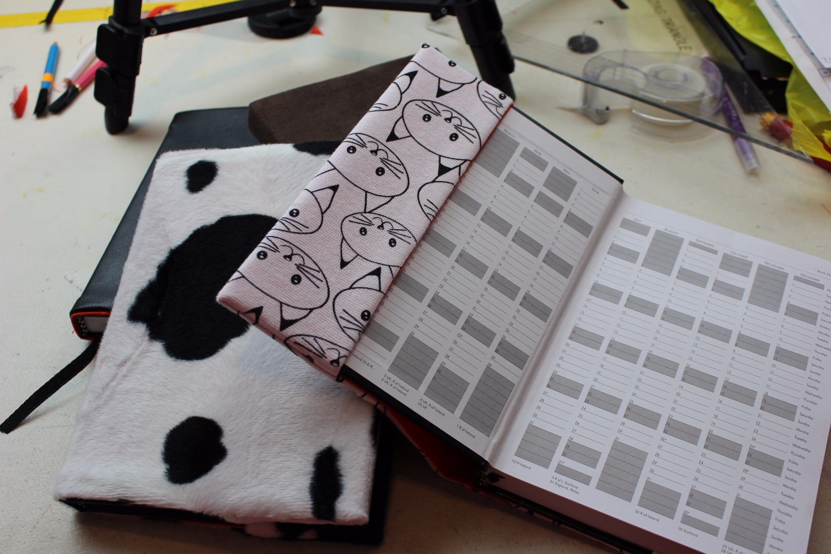 Fabric Diary Cover : 5 Steps (with Pictures) - Instructables