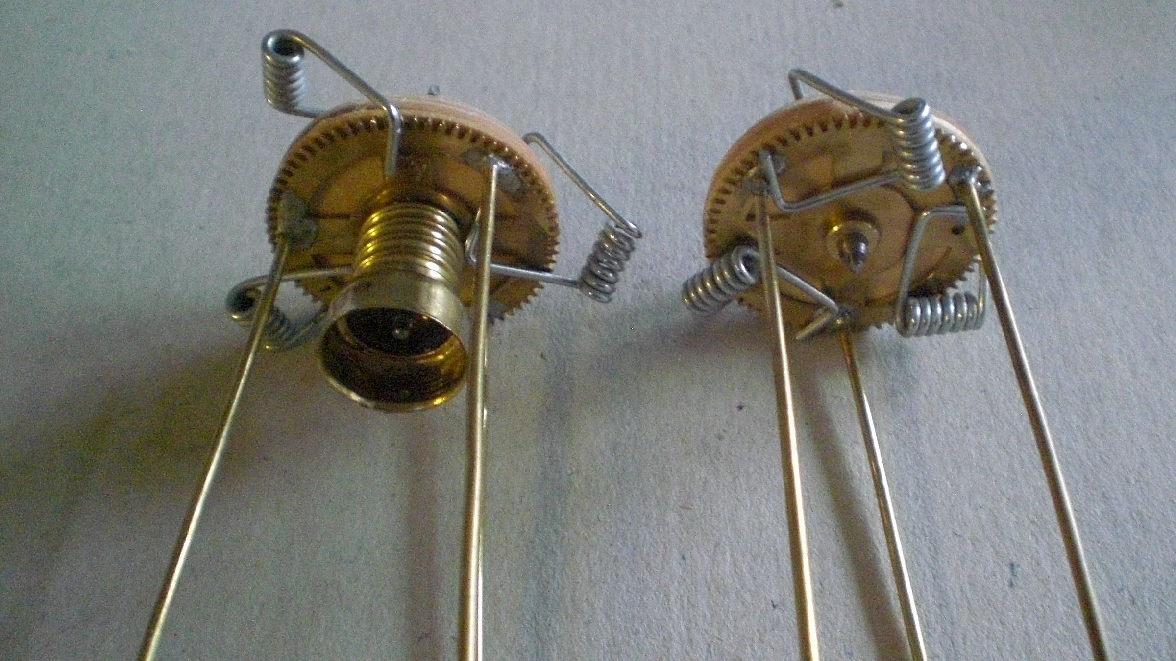 Steampunked Magic Eye Winker Powered by Batteries and USB-connected ...