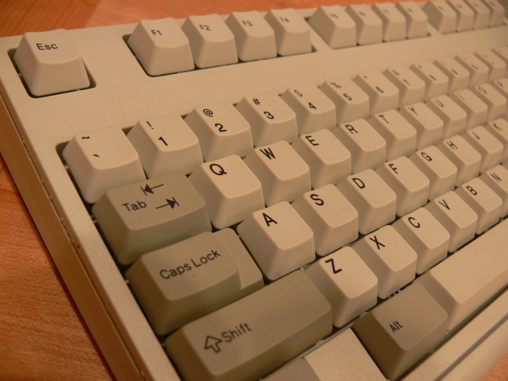 Clean Your Vintage IBM M2 Clicky Keyboard! : 12 Steps - Instructables