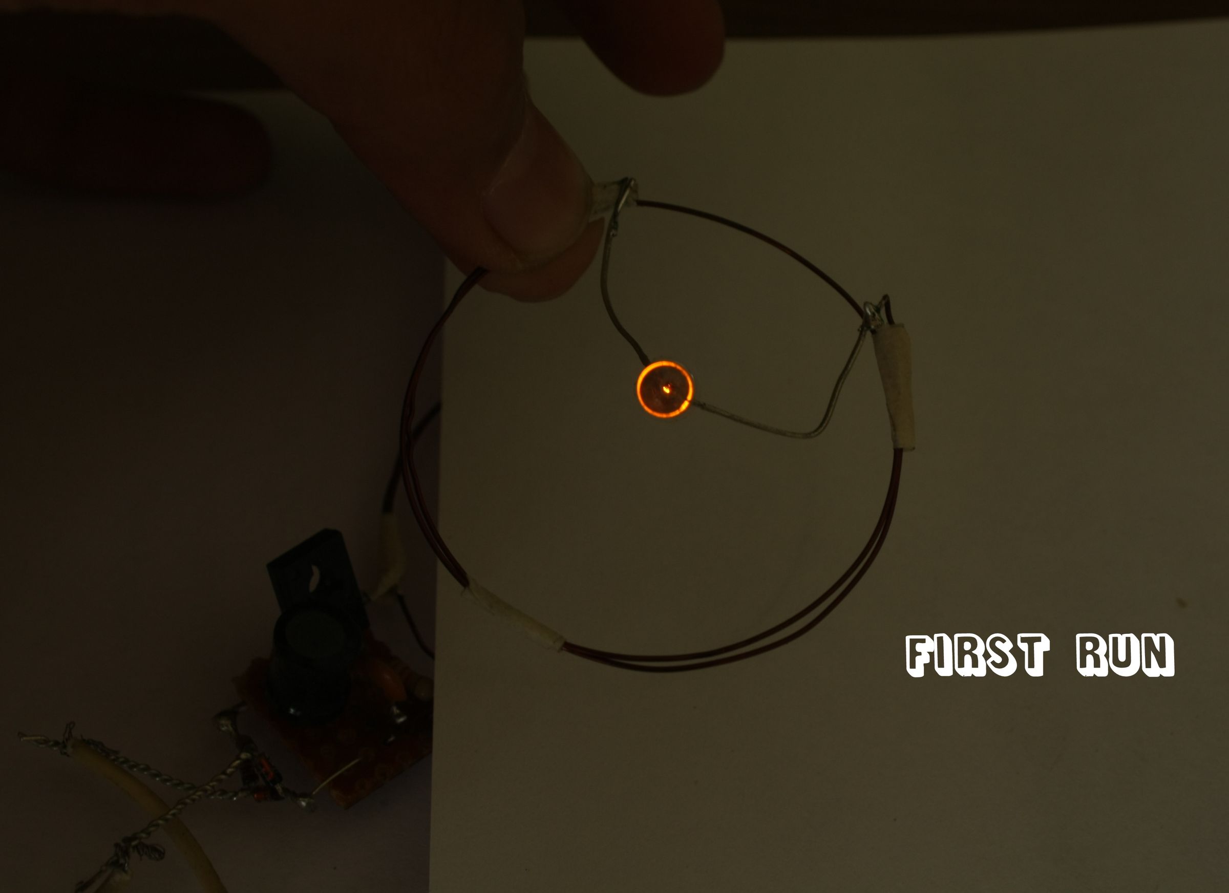 Easy Wireless LEDs : 5 Steps (with Pictures) - Instructables