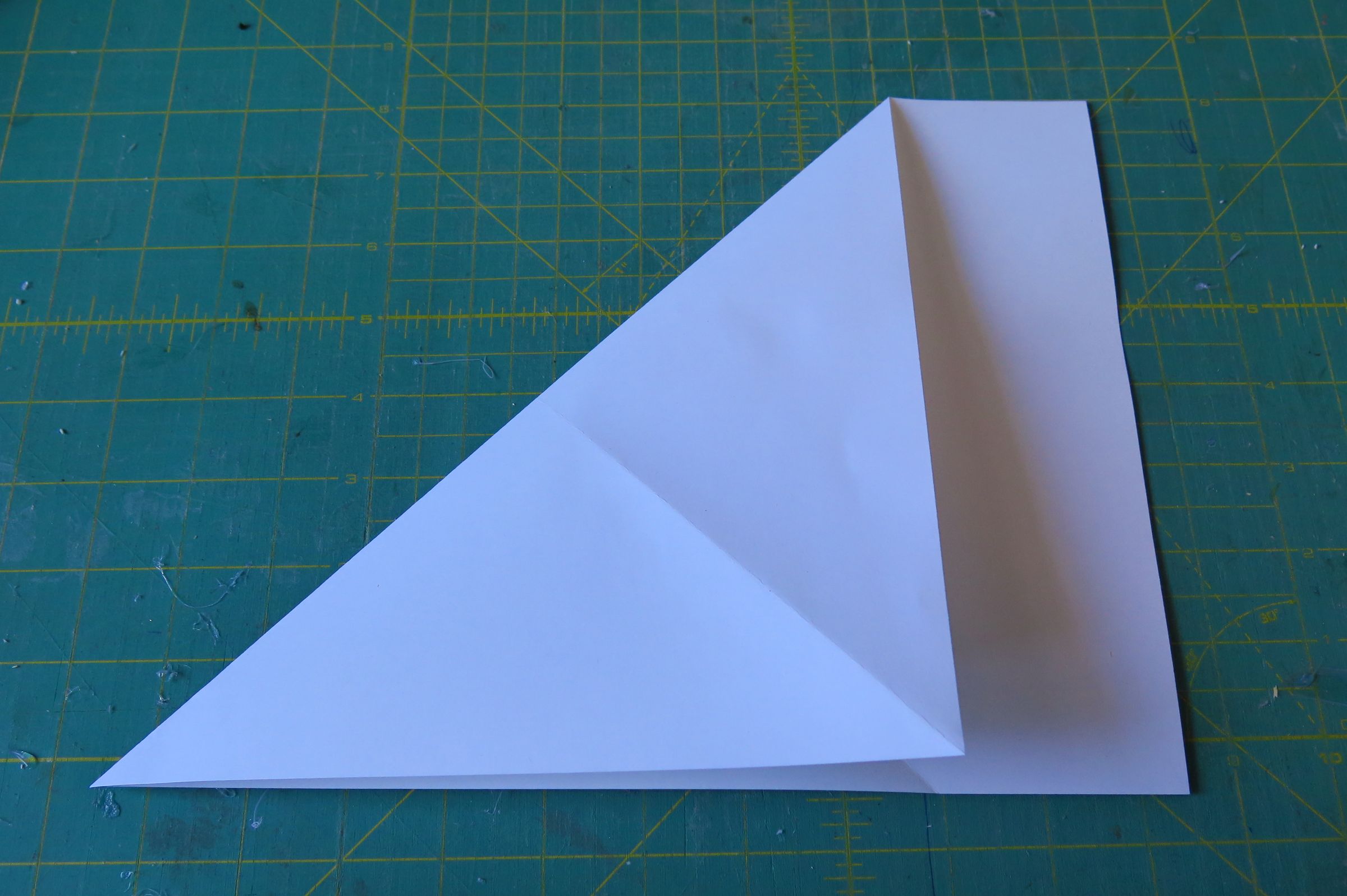 Contest Winning Paper Airplane : 9 Steps - Instructables