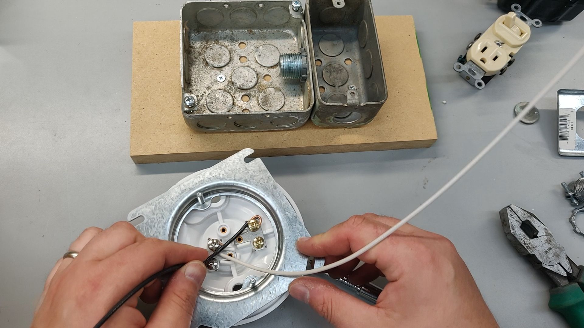 Light Bulb Current Limiter : 9 Steps (with Pictures) - Instructables