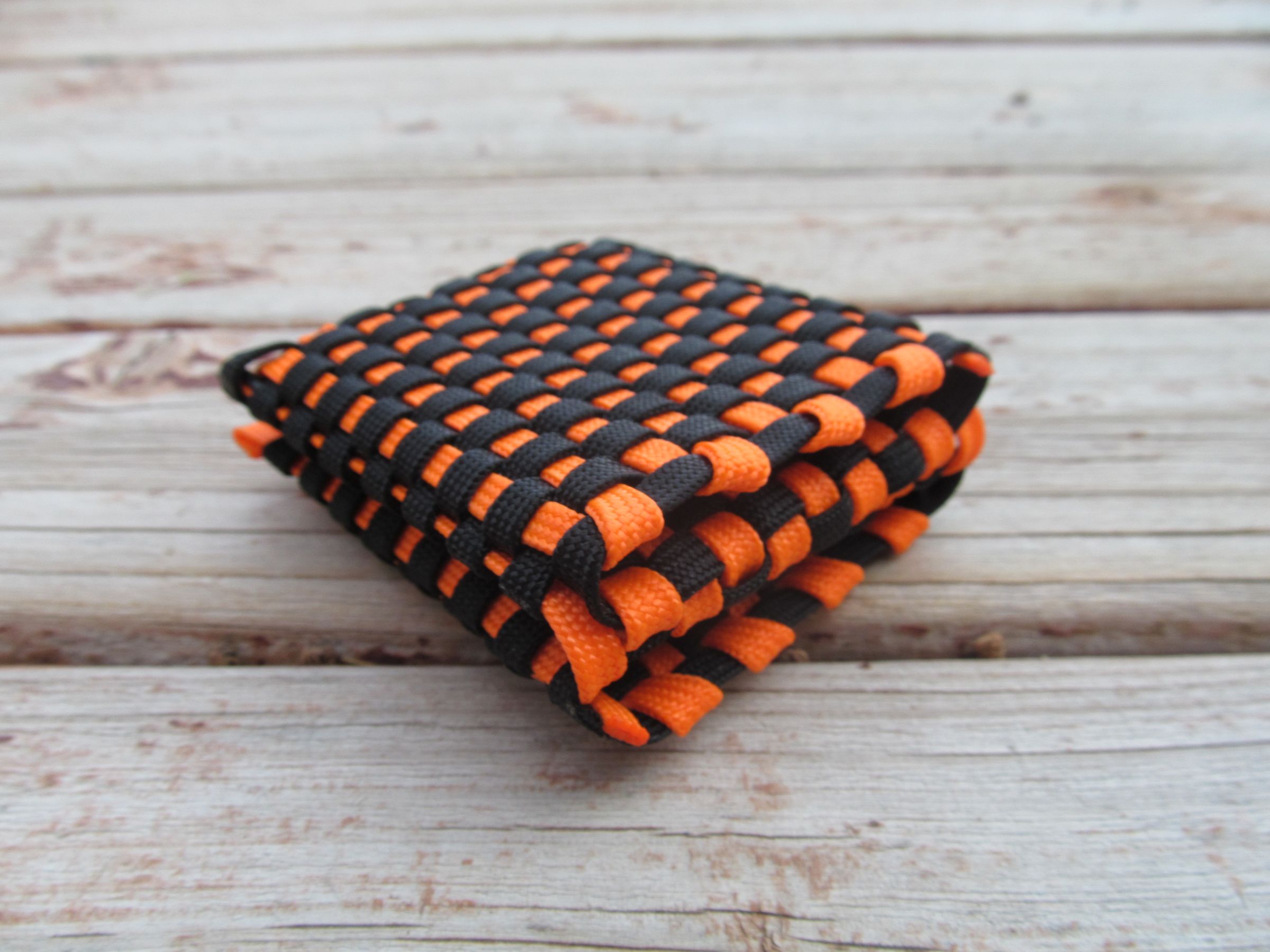 Paracord Wallet : 5 Steps (with Pictures) - Instructables