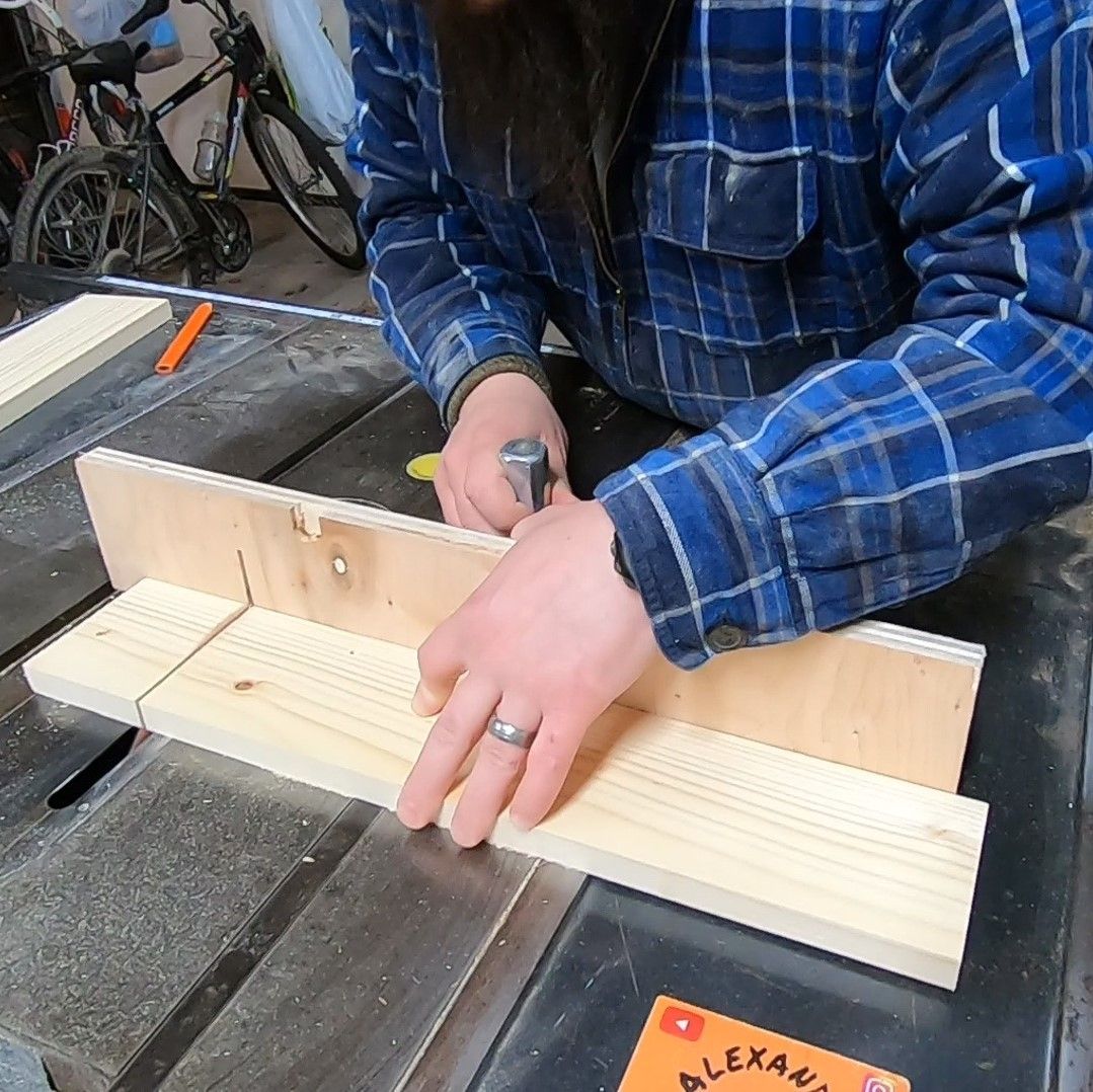 Scrap Wood Mud Kitchen : 22 Steps (with Pictures) - Instructables