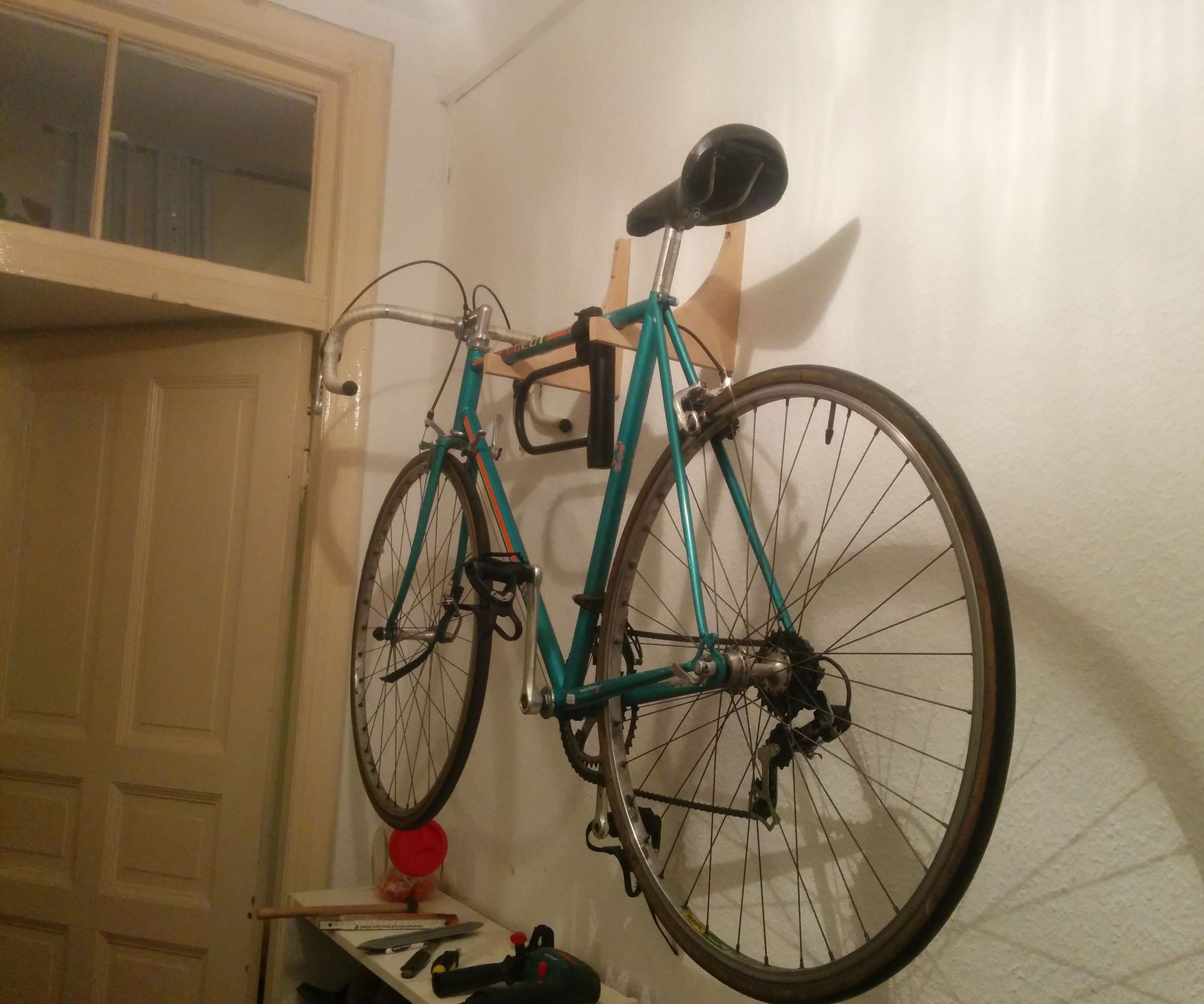 Simple Bike Wall Mount : 4 Steps (with Pictures) - Instructables