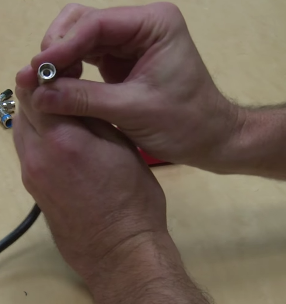 How to Terminate Coax Cable : 9 Steps - Instructables