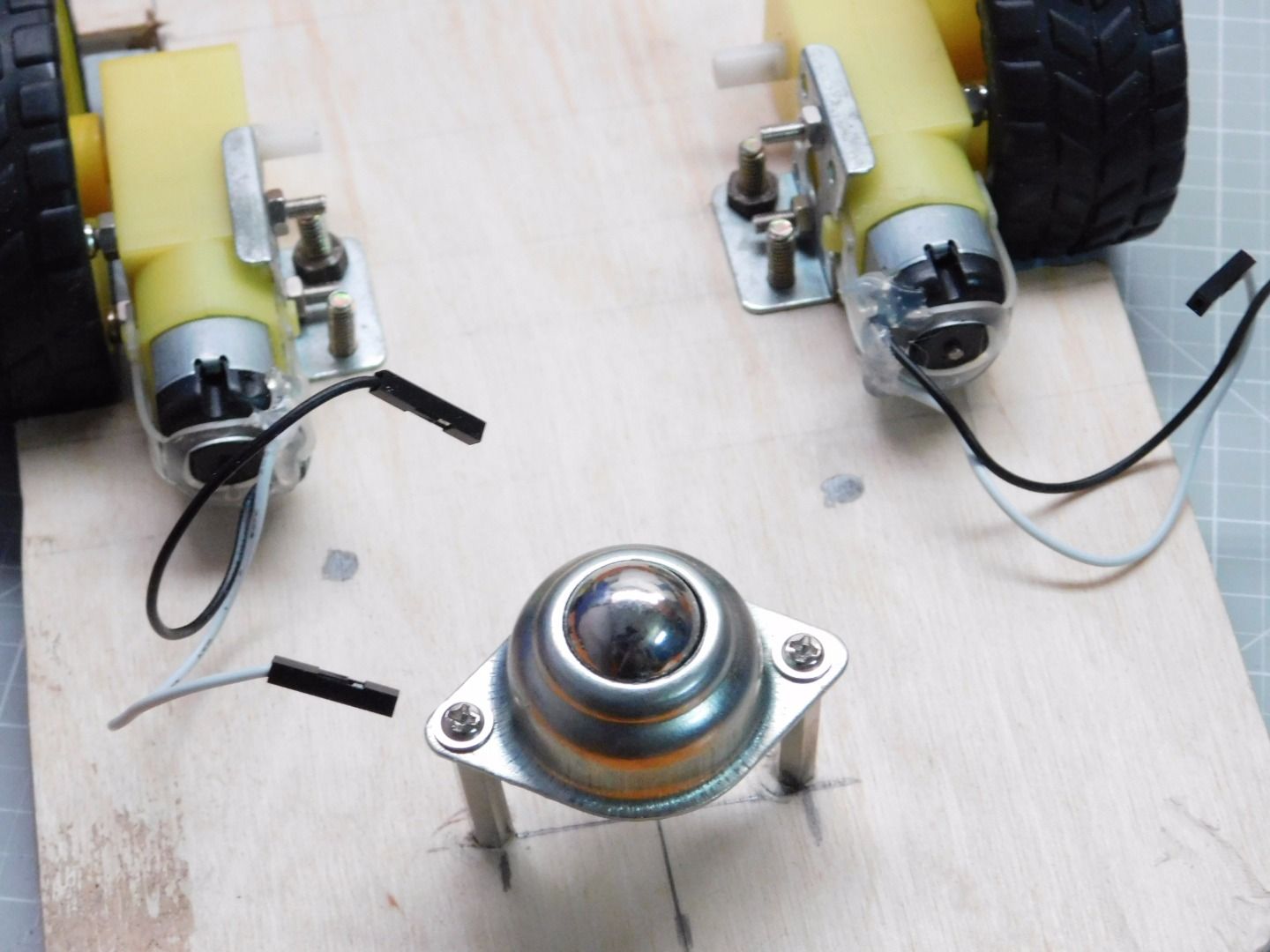 Multi-Purpose Plywood Robot Prototyping Base : 21 Steps (with Pictures ...