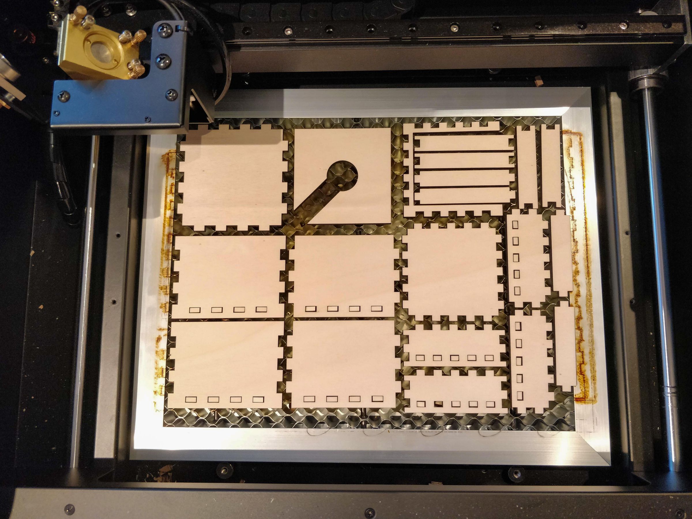 Laser Cut Wooden Puzzle Box : 3 Steps (with Pictures) - Instructables