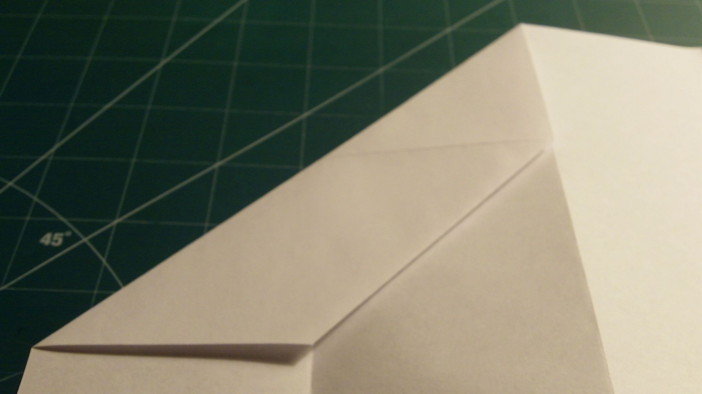 How to Make the Manta Paper Airplane : 8 Steps - Instructables