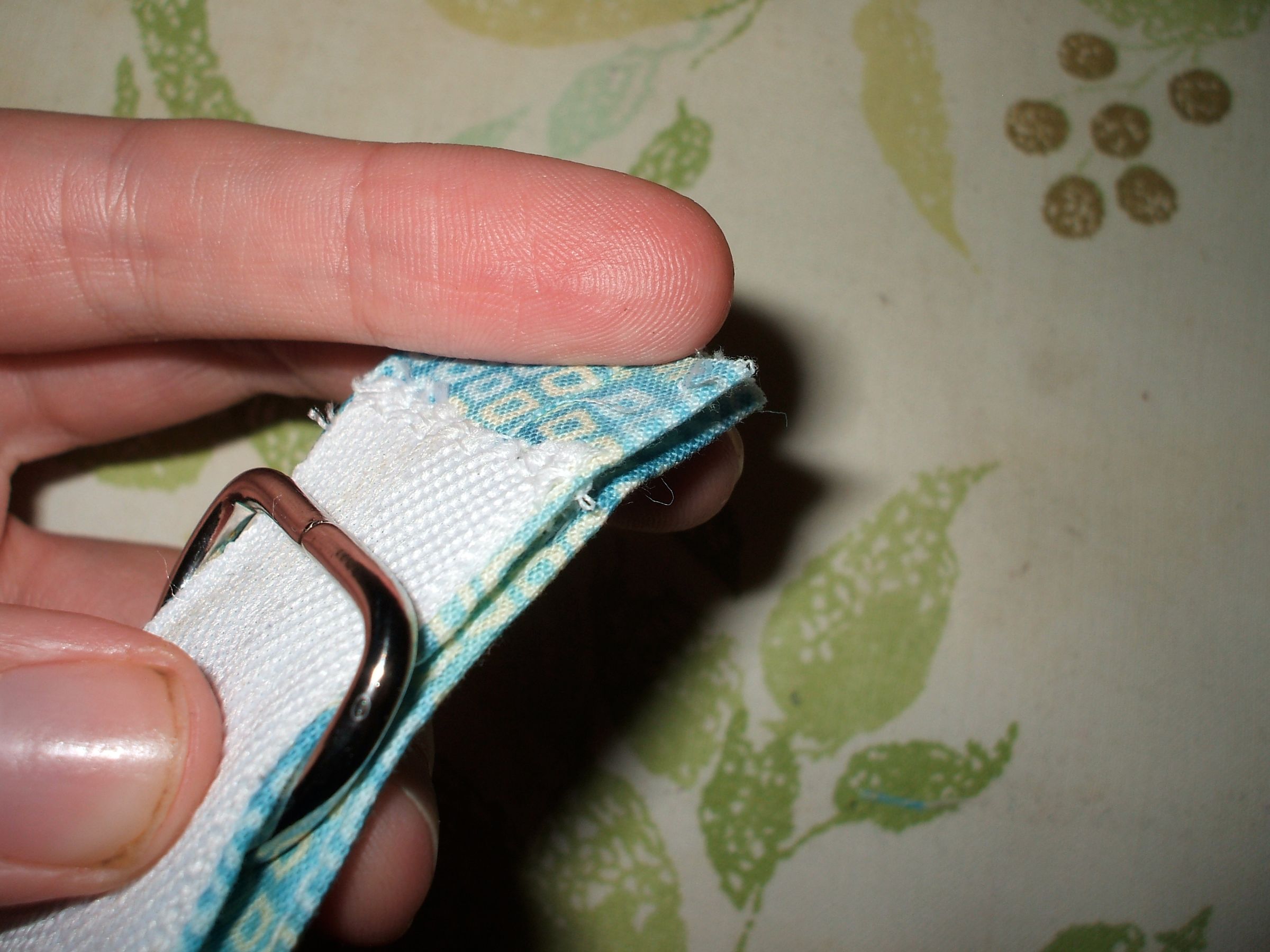 Keychain Wristlet - D Ring Version : 6 Steps - Instructables