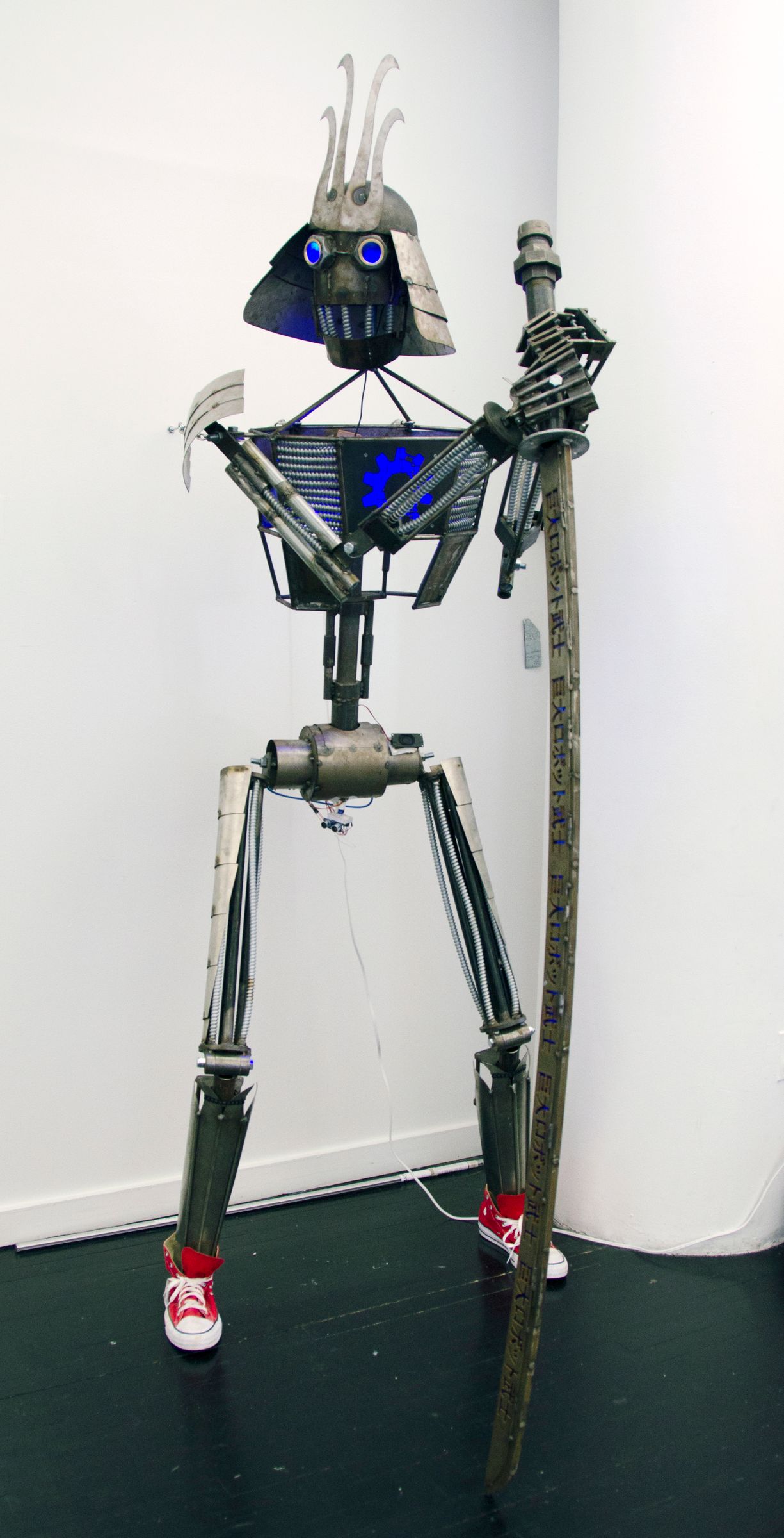 Talking Robot : 12 Steps - Instructables