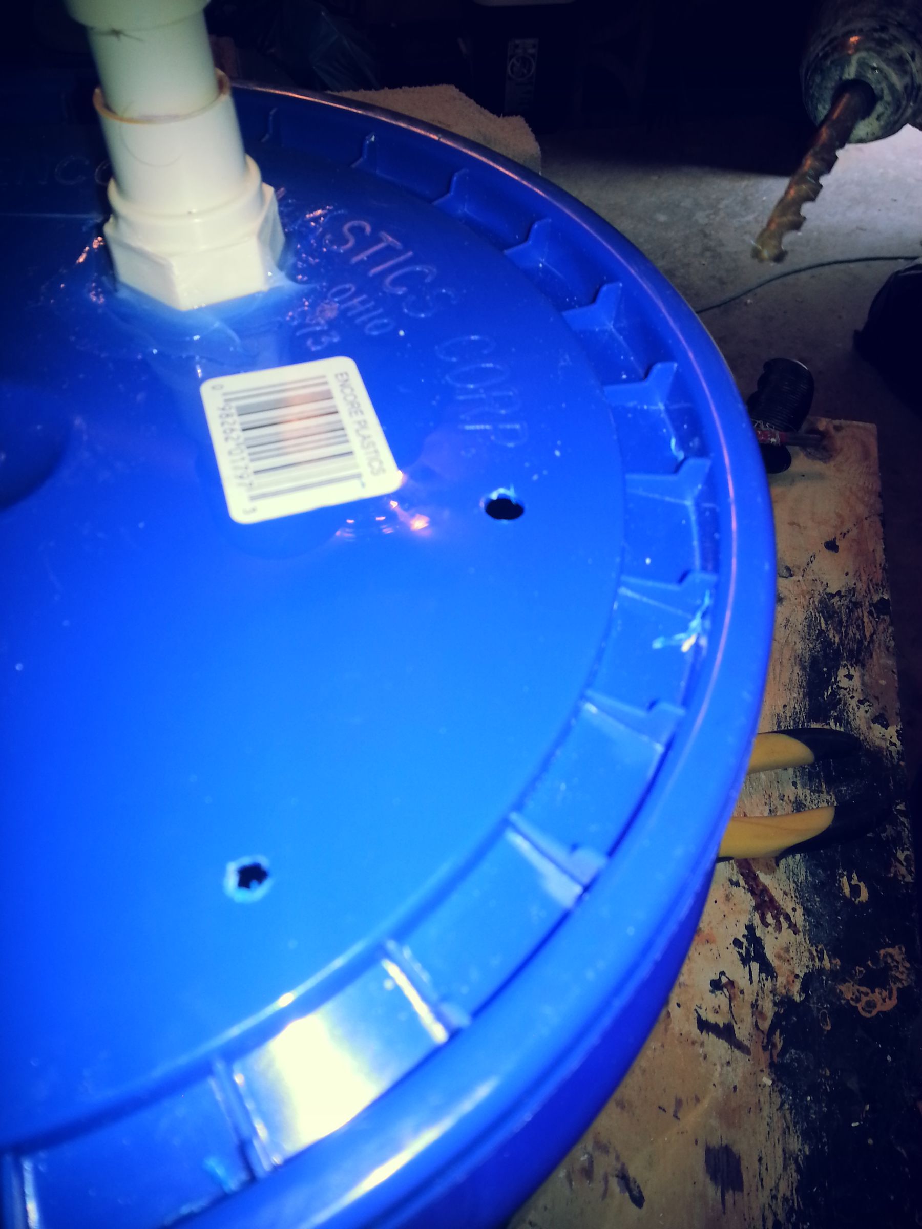 Awesomely Automatic Garden Watering Buddy - Complete With Reservoir for ...