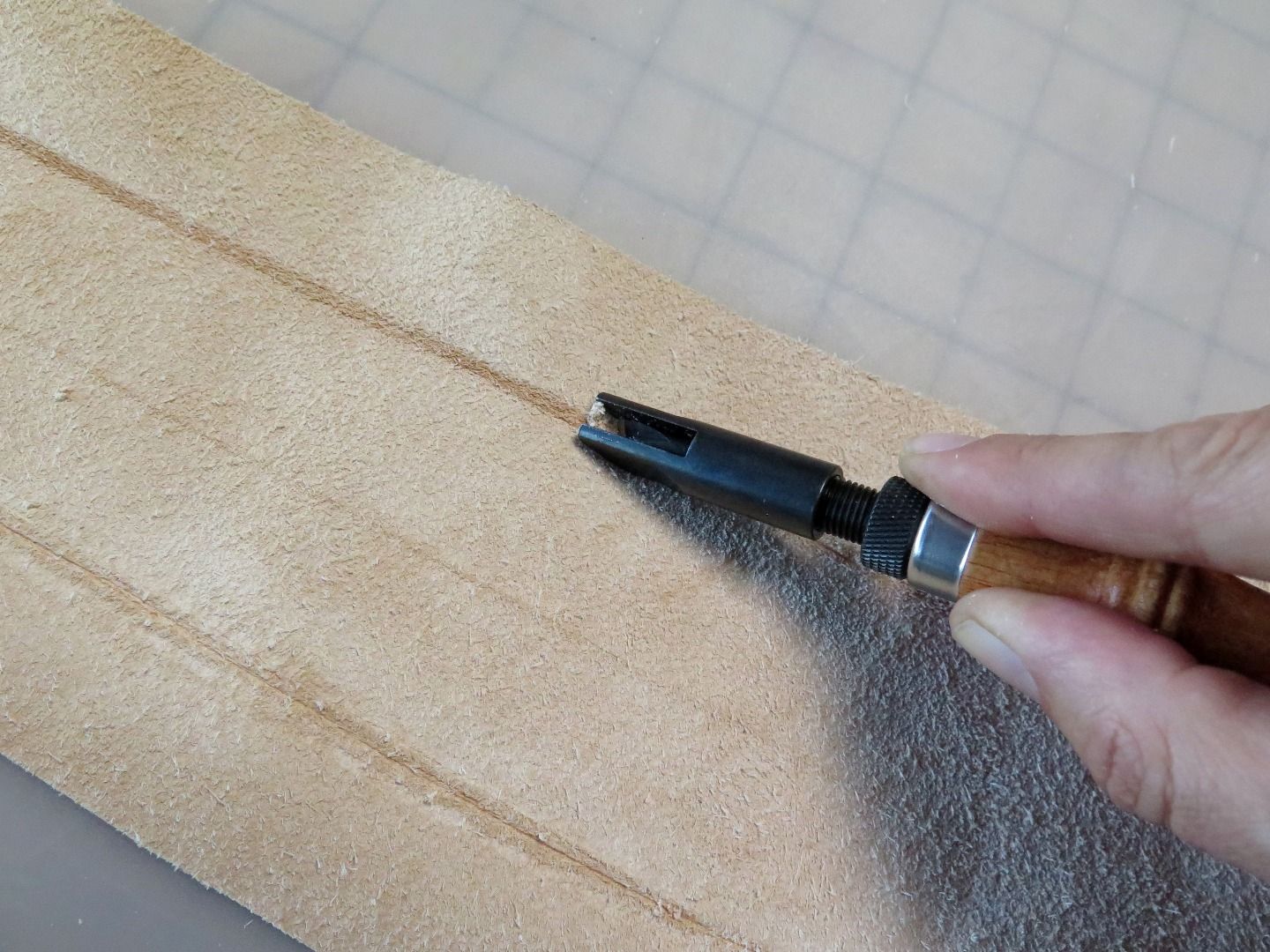 Leather Neckties : 10 Steps (with Pictures) - Instructables