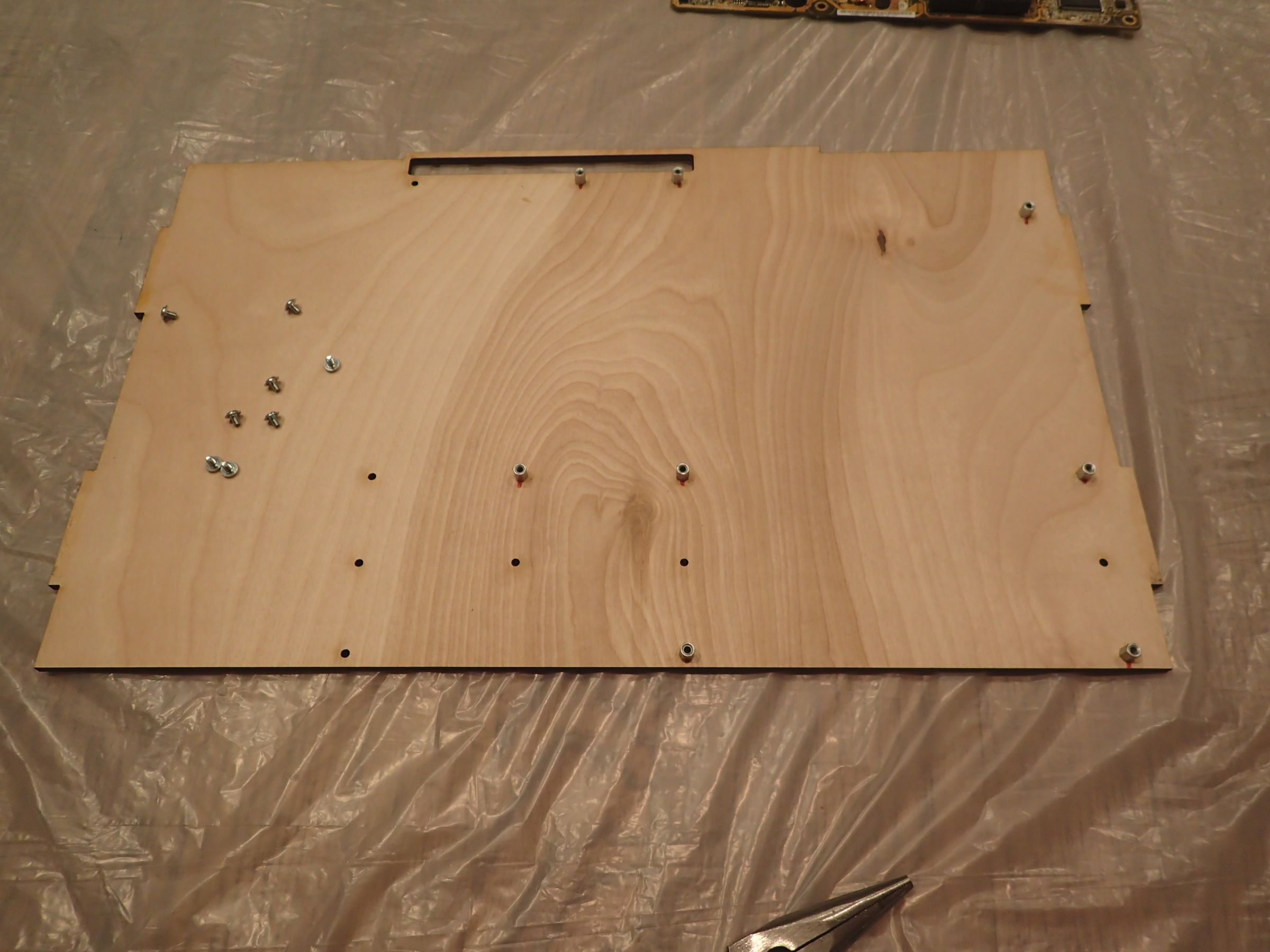 Simple, Stackable GPU Mining Rig : 10 Steps (with Pictures) - Instructables