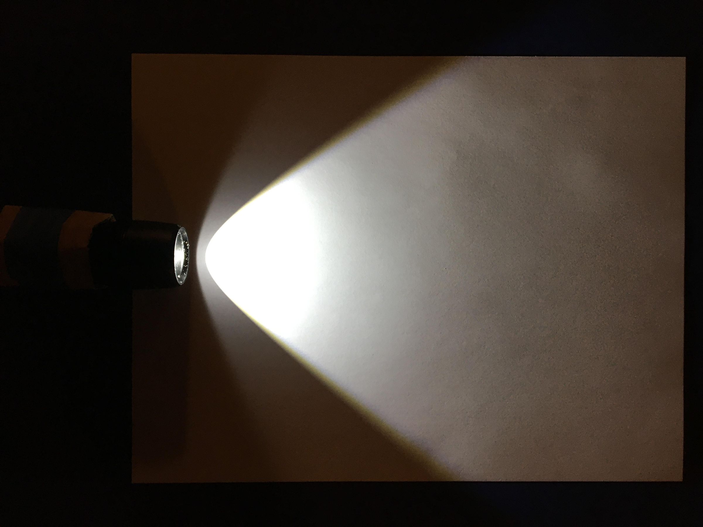 Flashlight Investigation : 4 Steps - Instructables