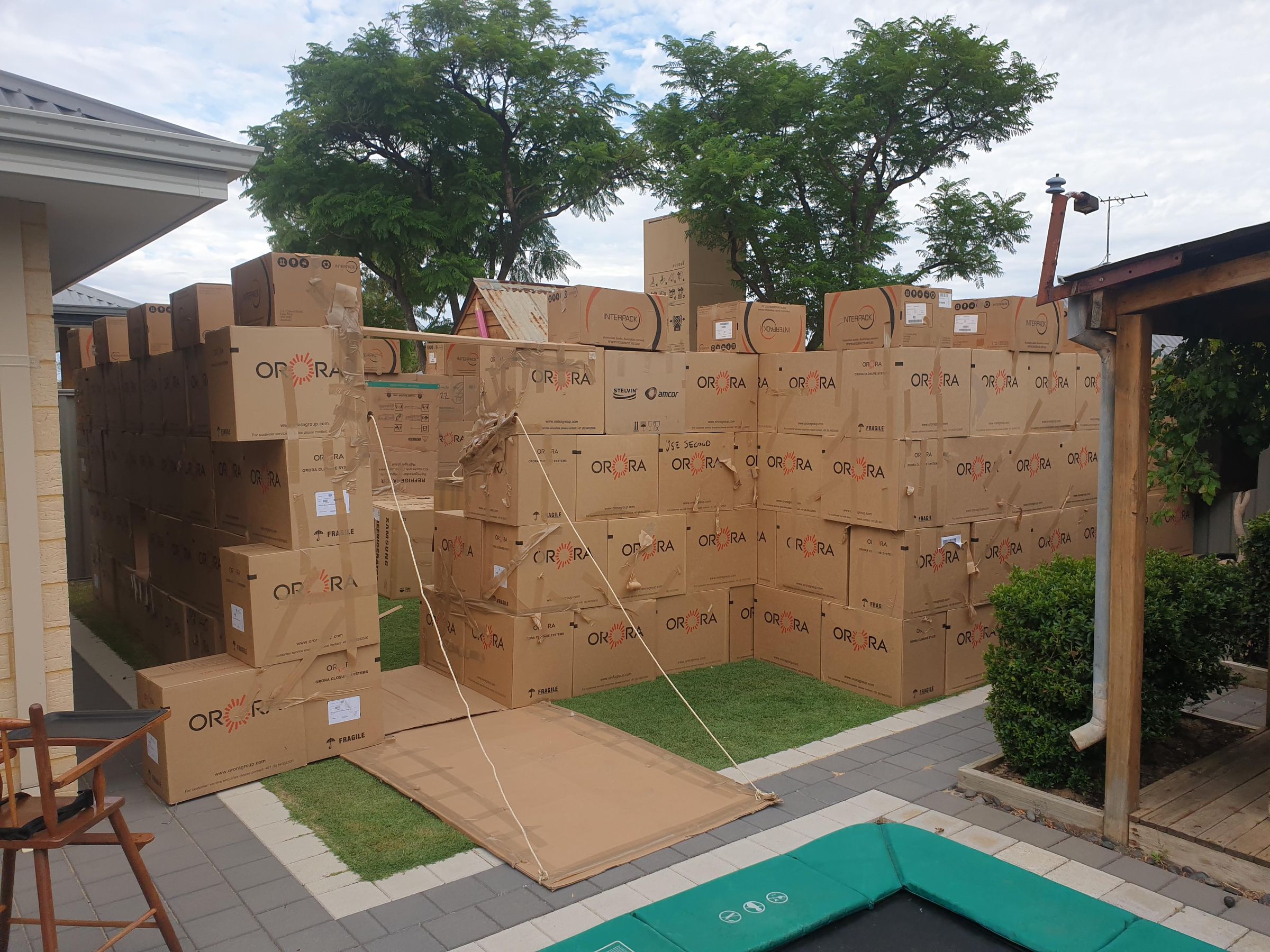 Cardboard Castle : 9 Steps (with Pictures) - Instructables