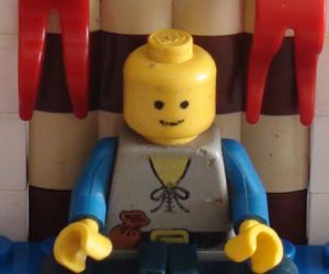 How to Make a Lego Man Meditate! : 5 Steps - Instructables
