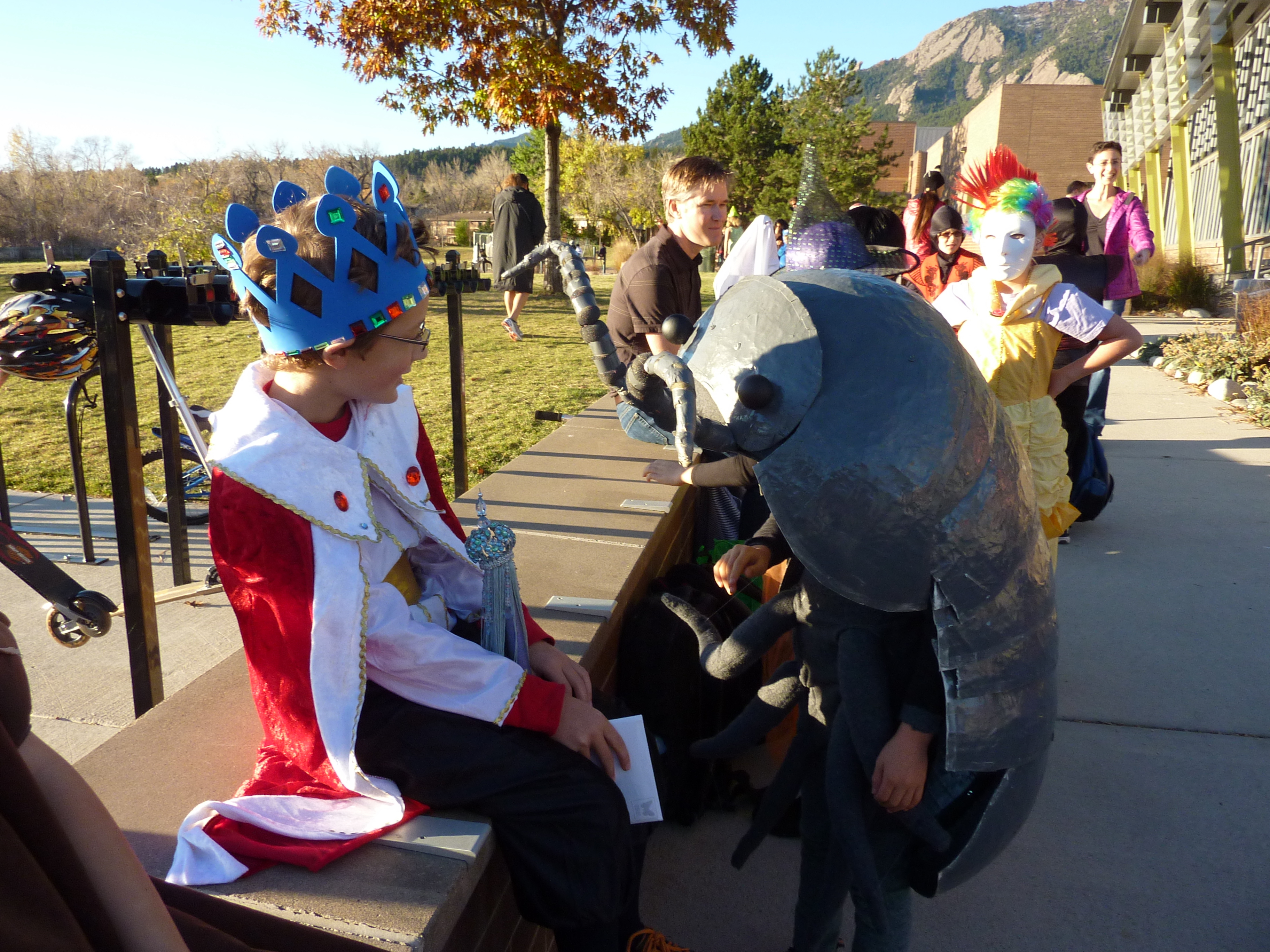 Amazing Roly Poly Costume : 6 Steps (with Pictures) - Instructables