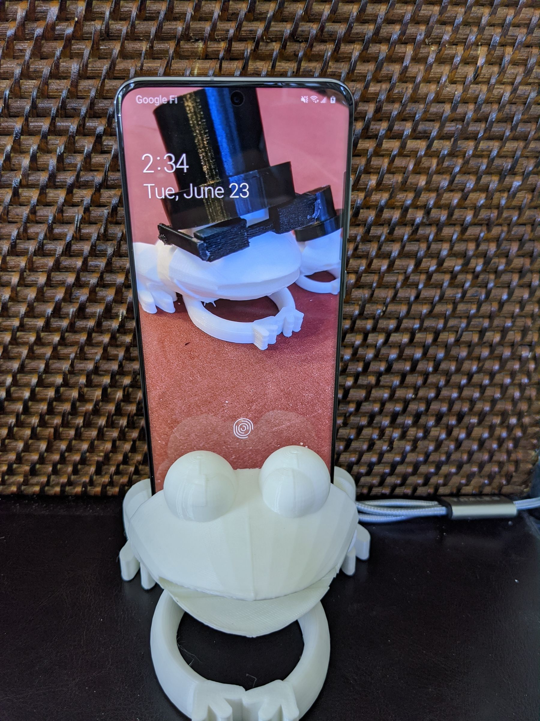 Frog Phone Charger and Glasses Holder : 5 Steps (with Pictures ...